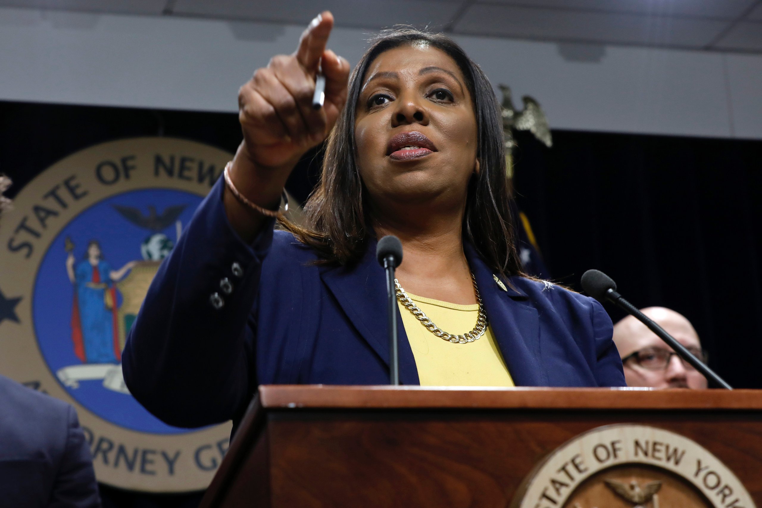 NY attorney general reaches $1 billion settlement with defunct cash ...