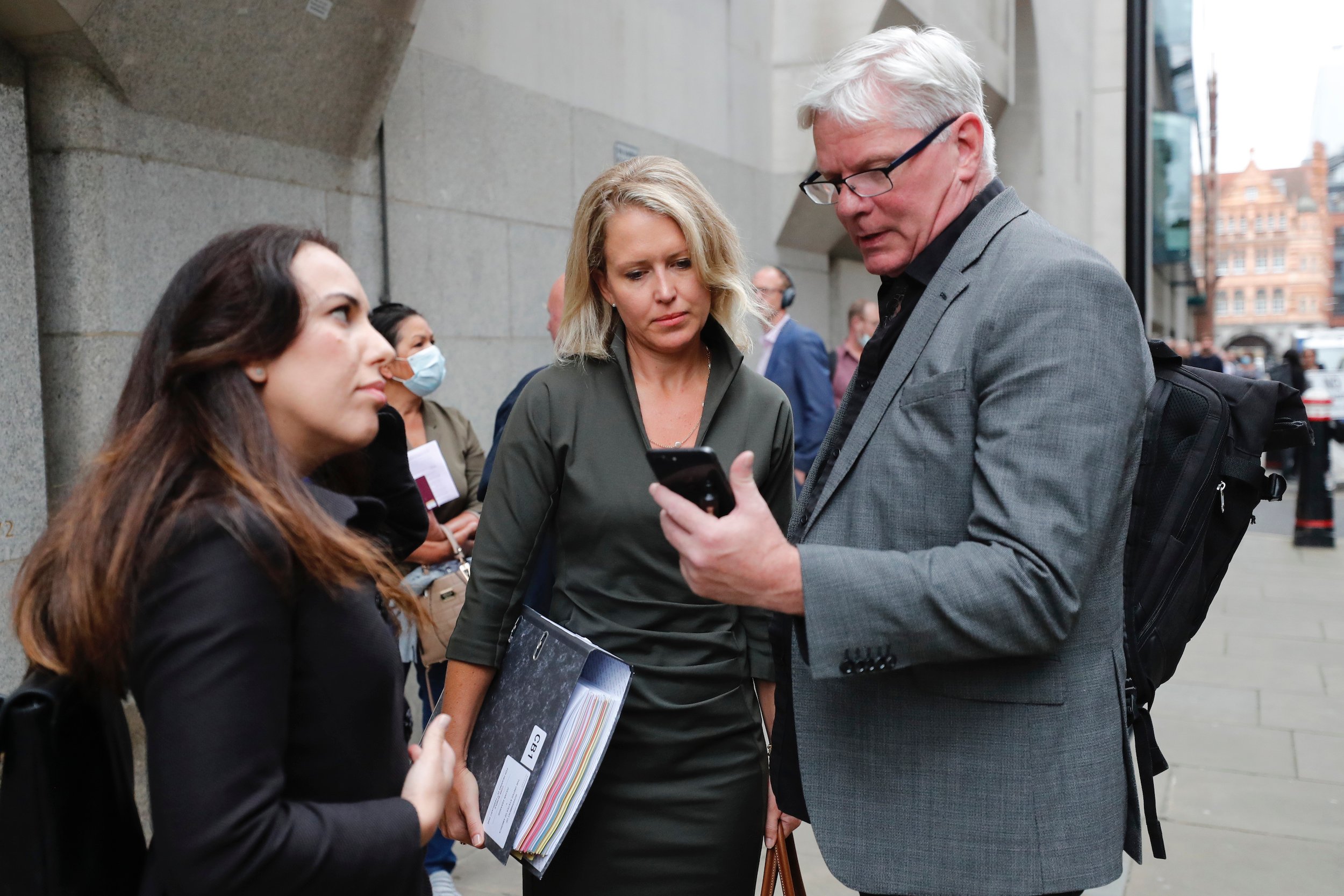 Assange Told to Stop Interrupting Witnesses at UK Hearing | Courthouse ...