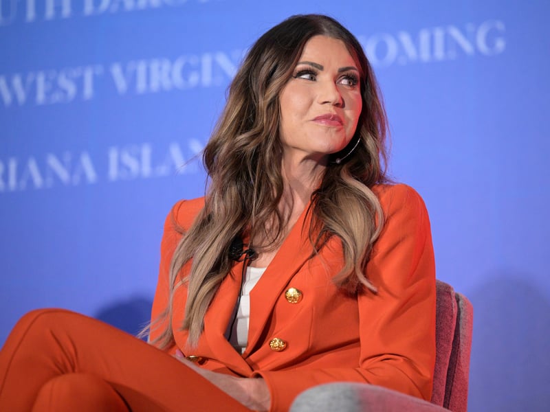 Judge stops Trump admin from stripping protections from Venezuelan ...