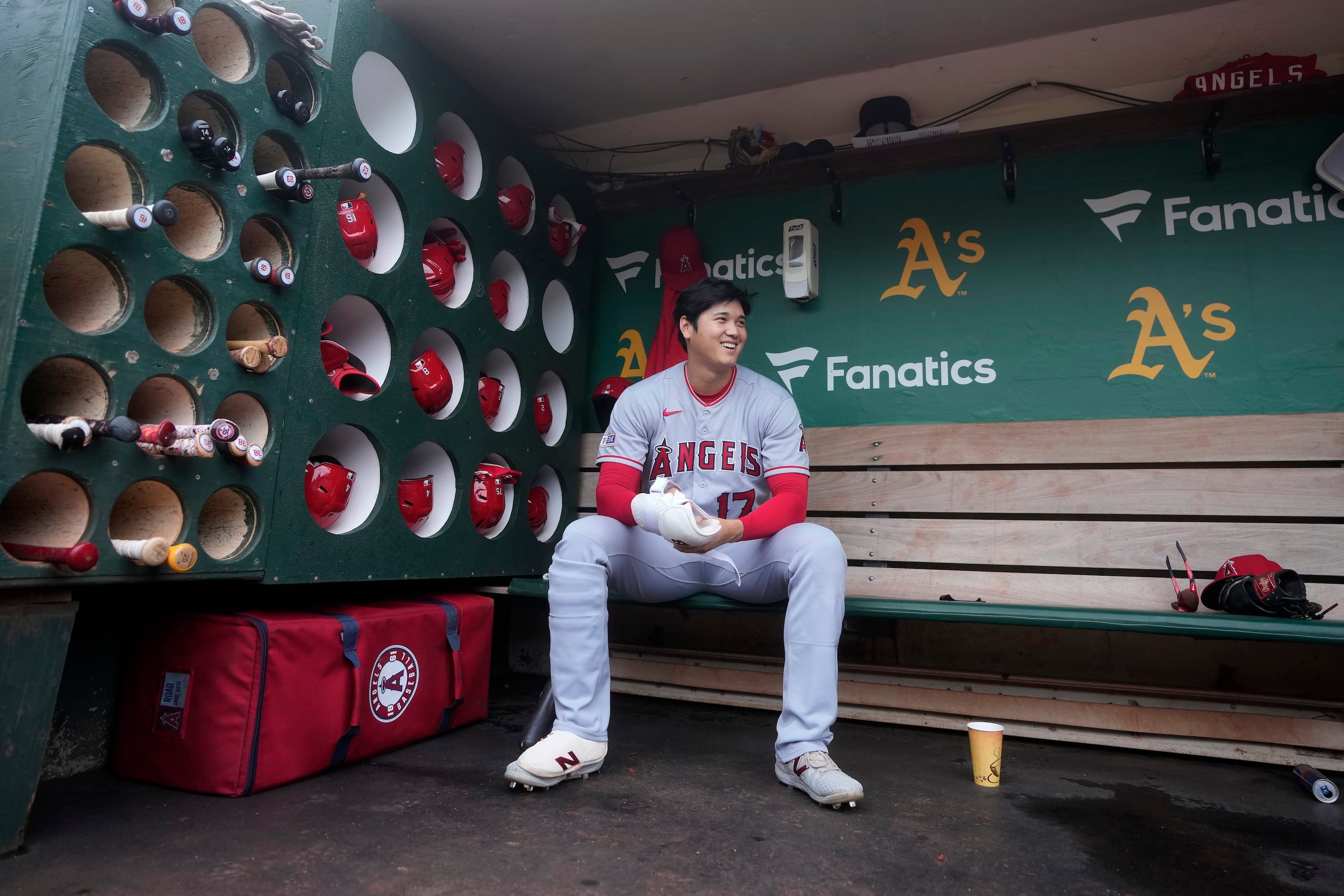 Shohei Ohtani, baseball’s 2-way star, becomes first 2-time unanimous MVP | Courthouse News Service