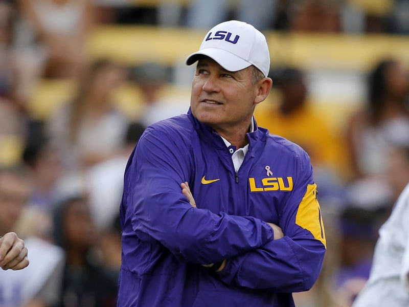 Former LSU football coach says school, NCAA kept him from Hall of Fame ...