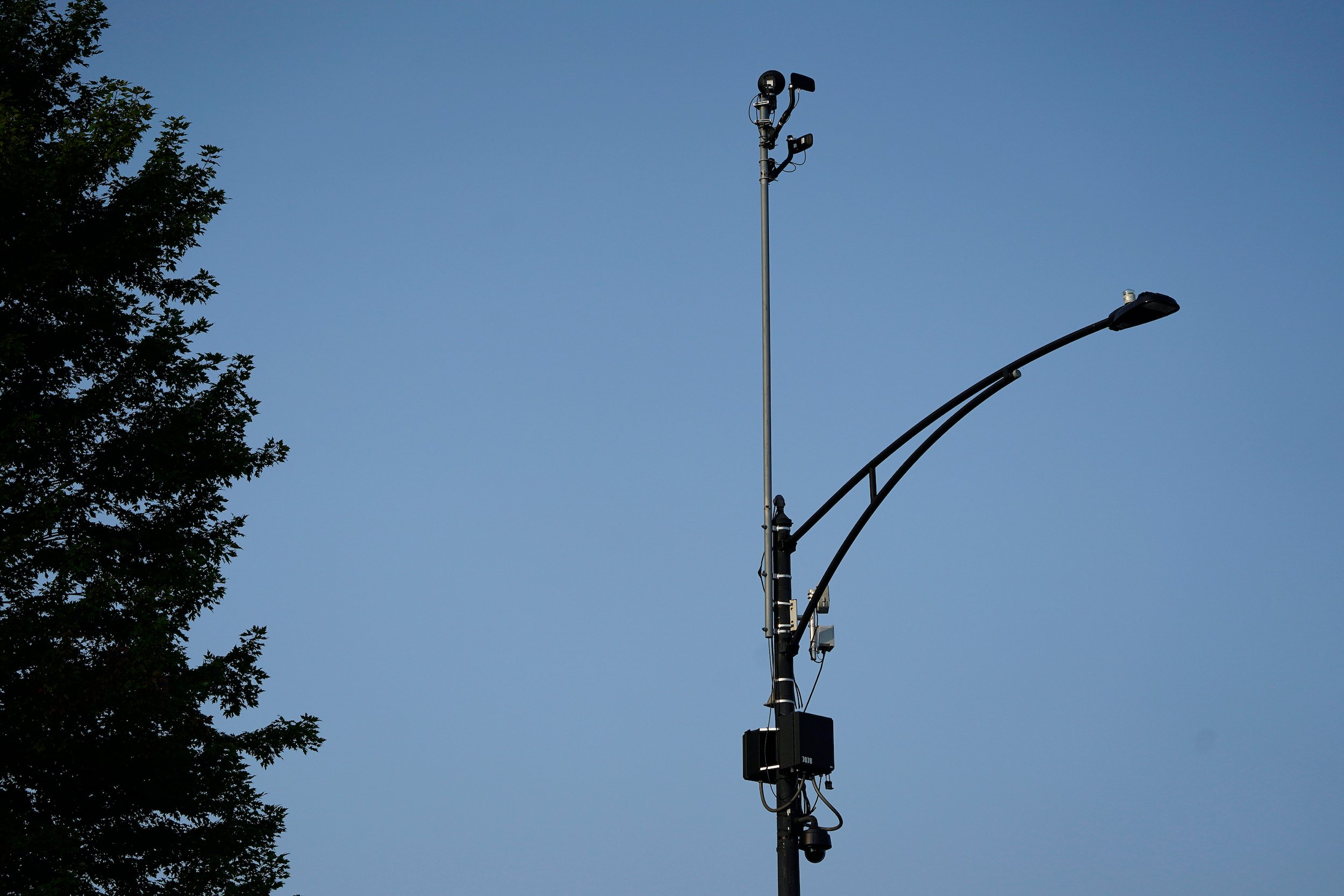 Chicago City Council votes for plan to retain ShotSpotter surveillance ...