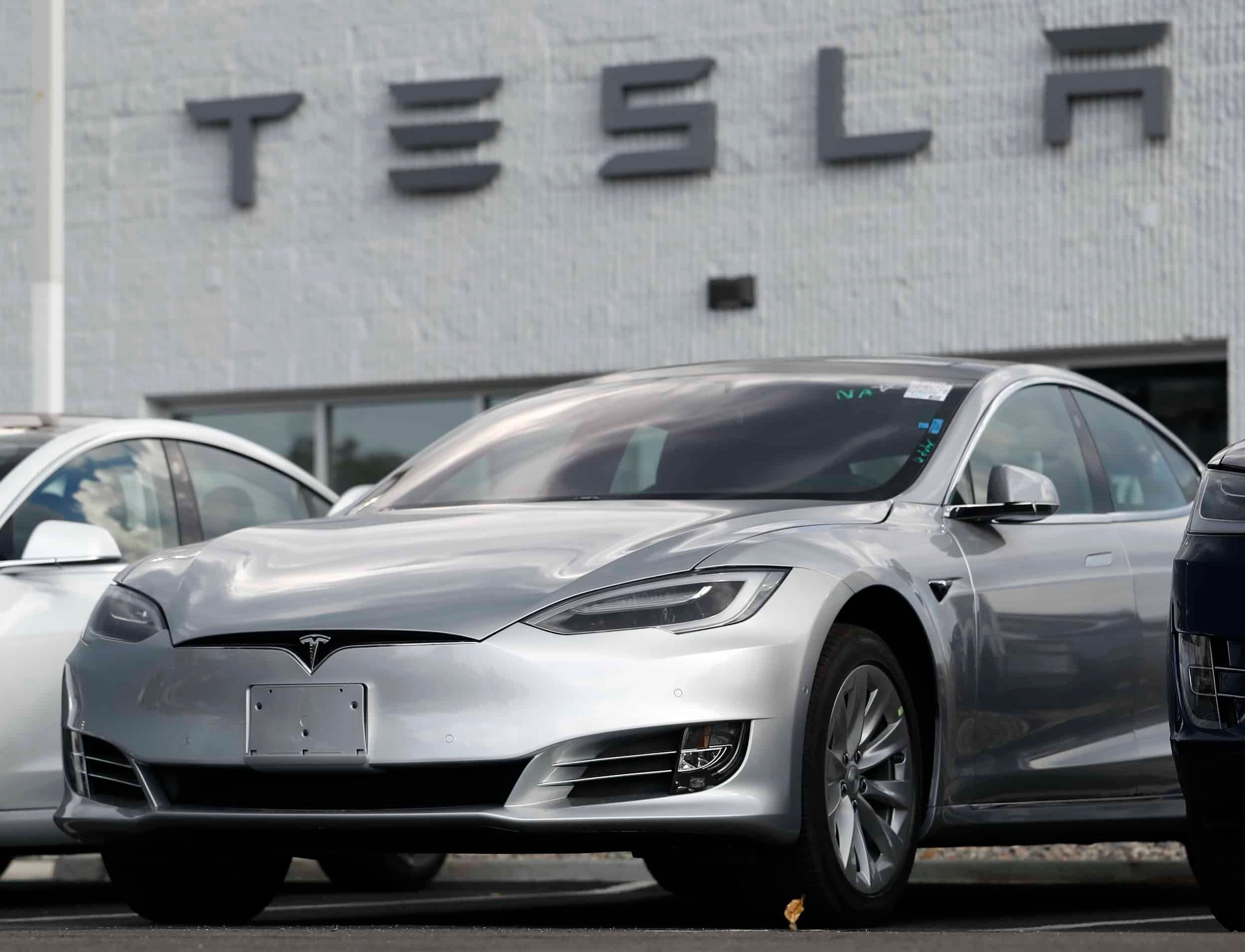 Tesla looking at building lithium refinery in Texas | Courthouse News ...