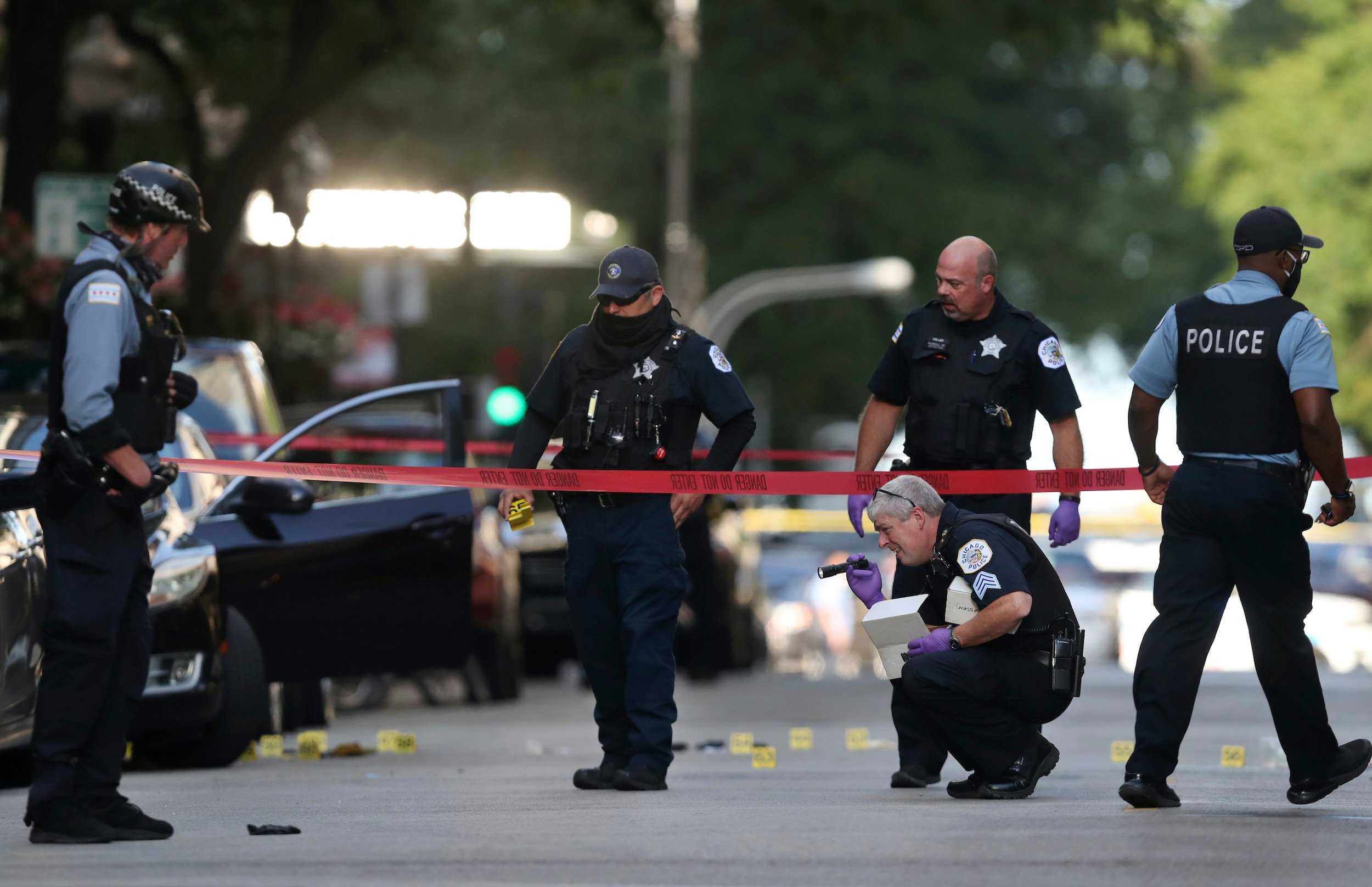 Alleged gang members charged in slaying of Chicago rapper | Courthouse ...