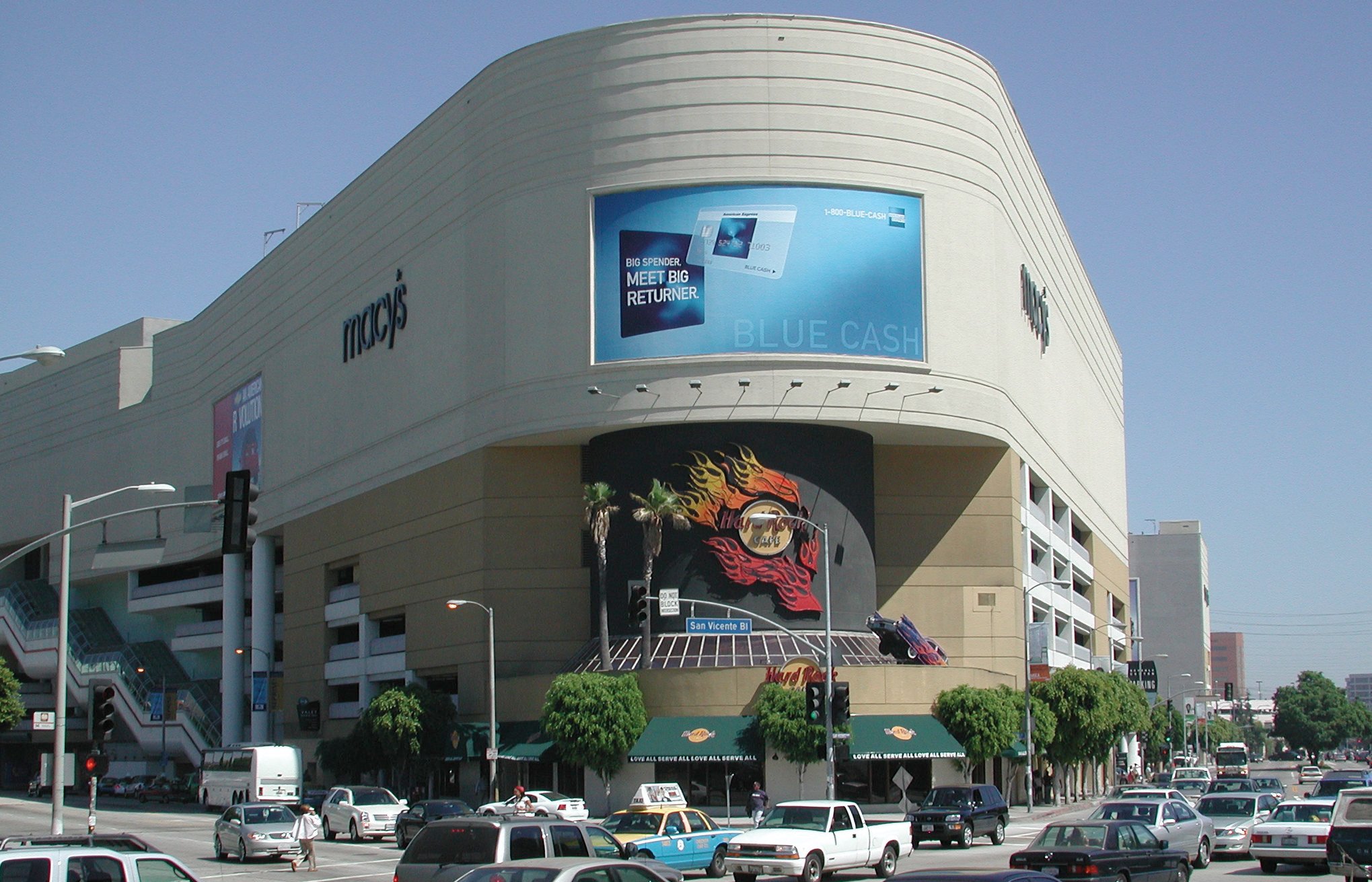 LA shopping malls get reprieve from vaccination mandate for entry ...