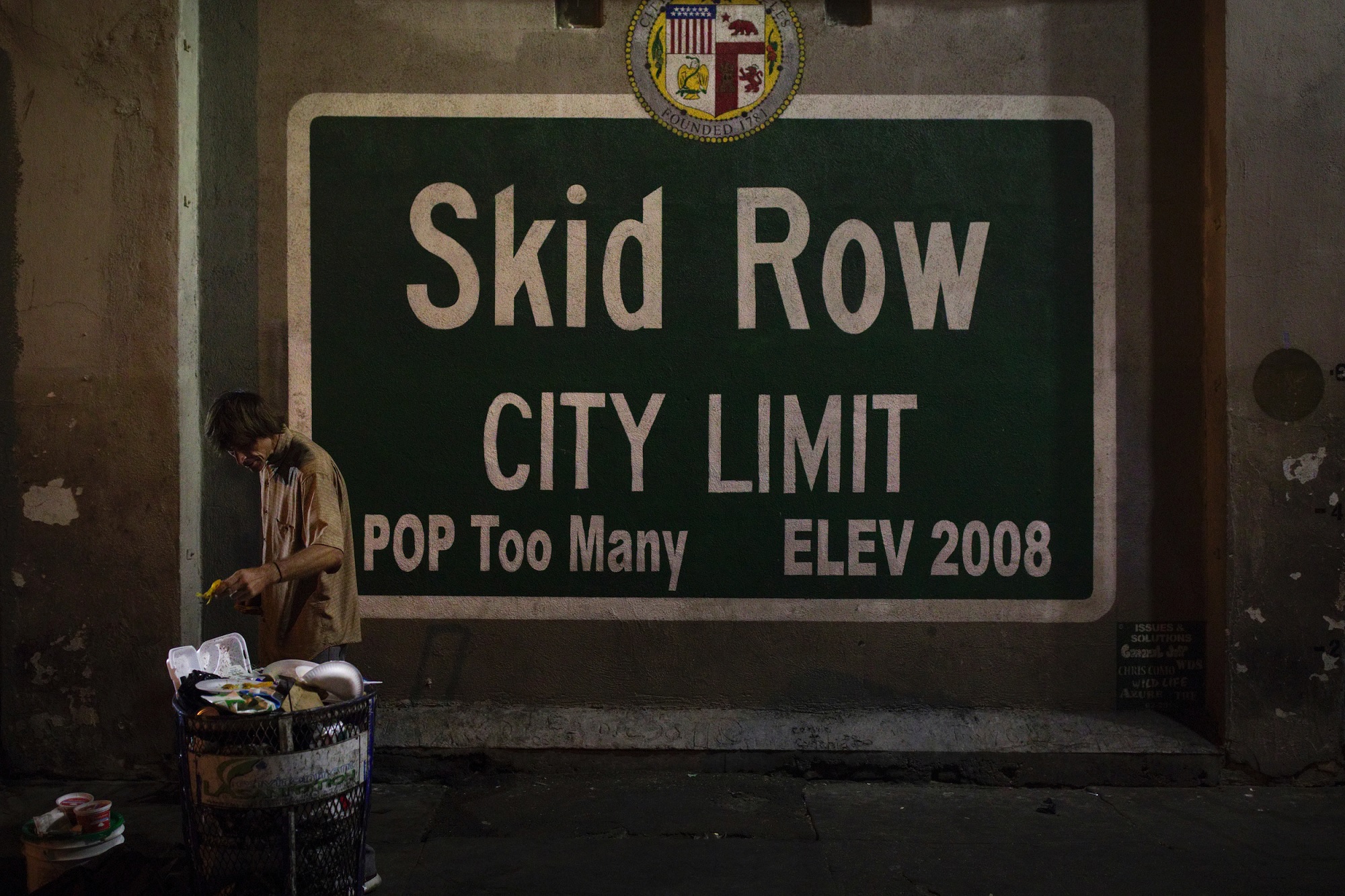 Newsom antes up $827 million for new wave of housing, homelessness ...