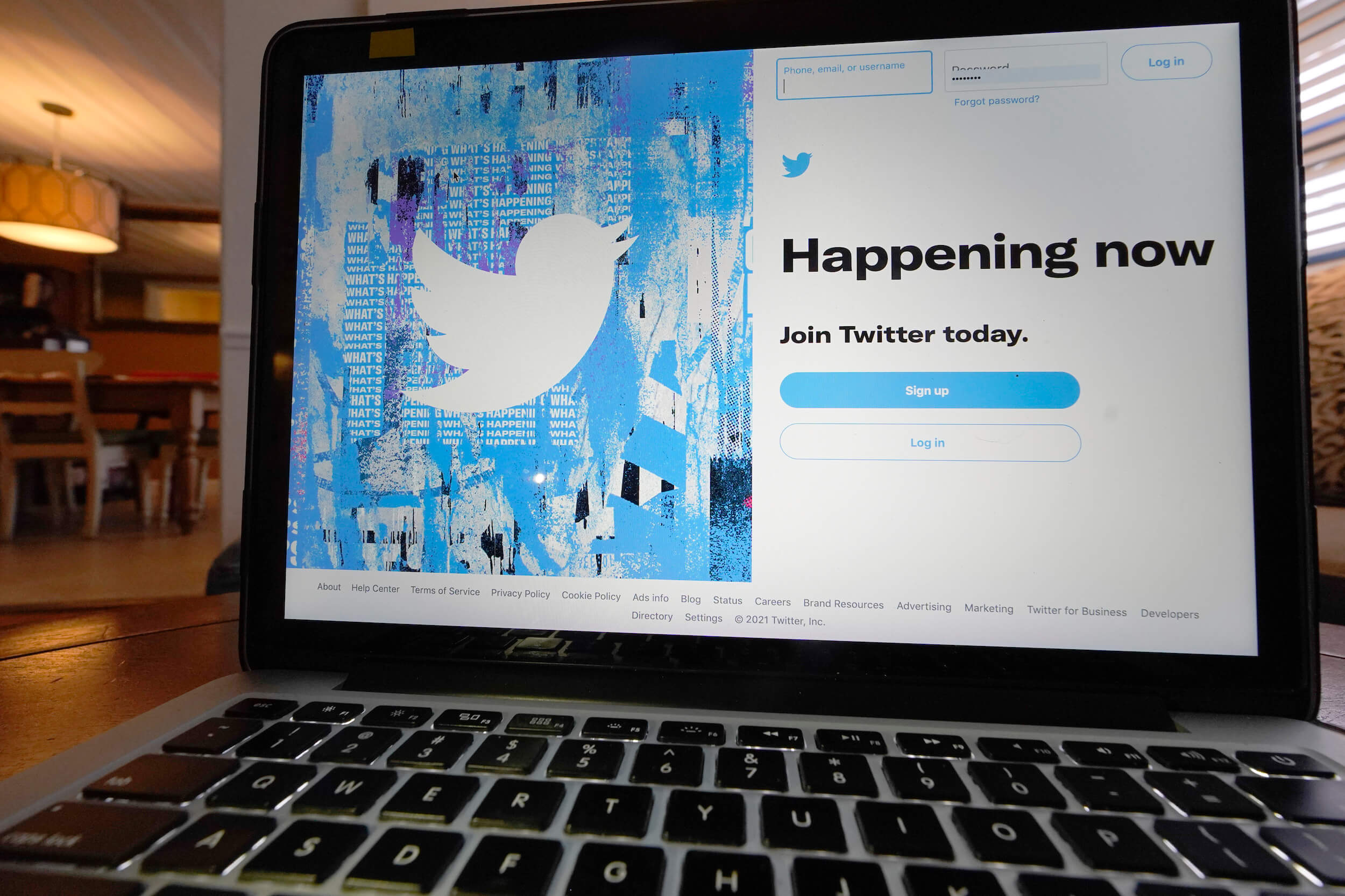 Ex-Twitter employee had no reason to access user accounts, security ...