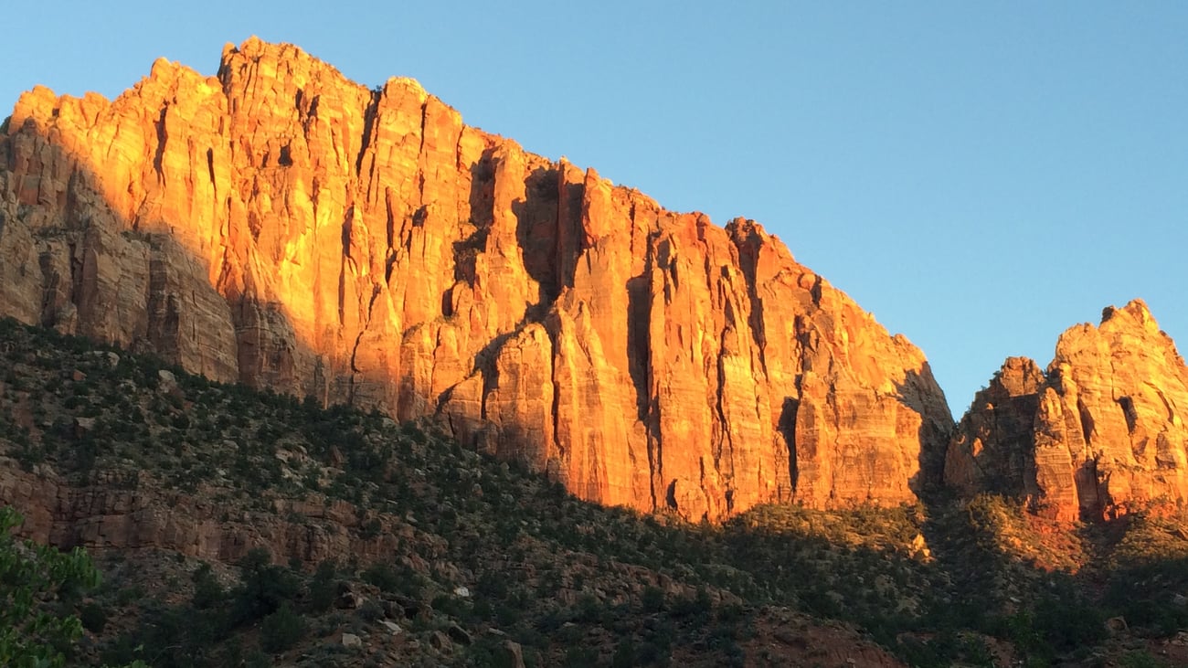 Federal agents shoot, injure two people in Portland | Courthouse News ...