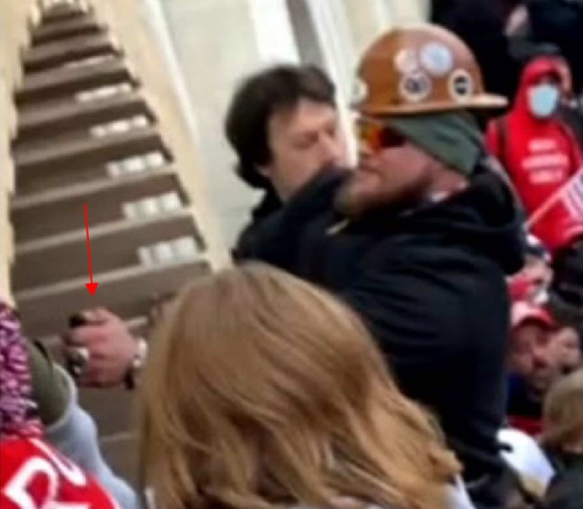 Combat engineer who rejoined Army after Capitol riot pleads guilty to ...