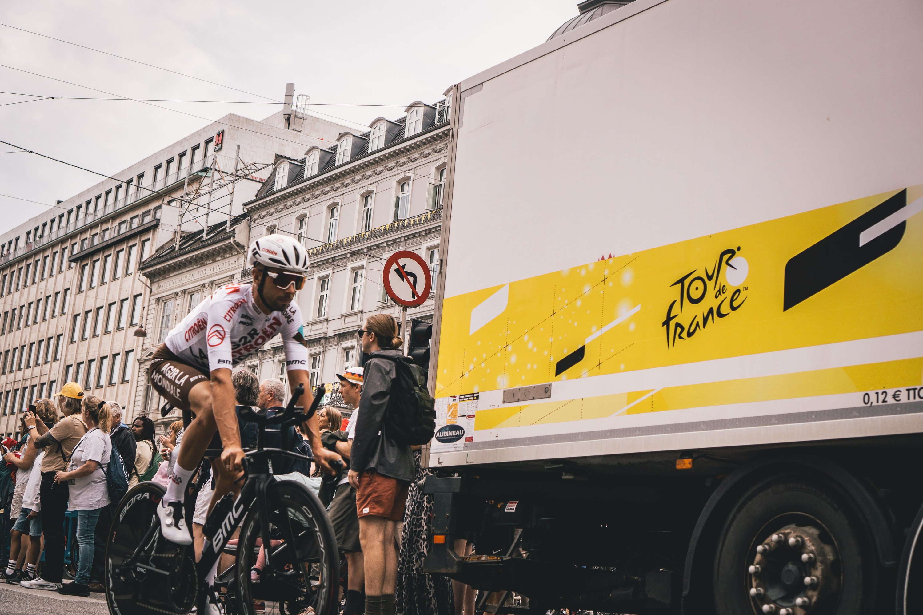 Copenhagen puts more cops on bikes in response to citizen concerns ...