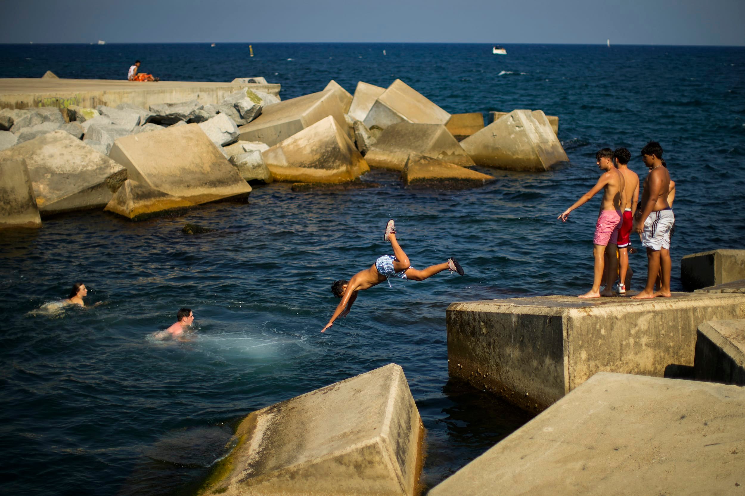 EU tourism hits record high three years after Covid shutdown ...