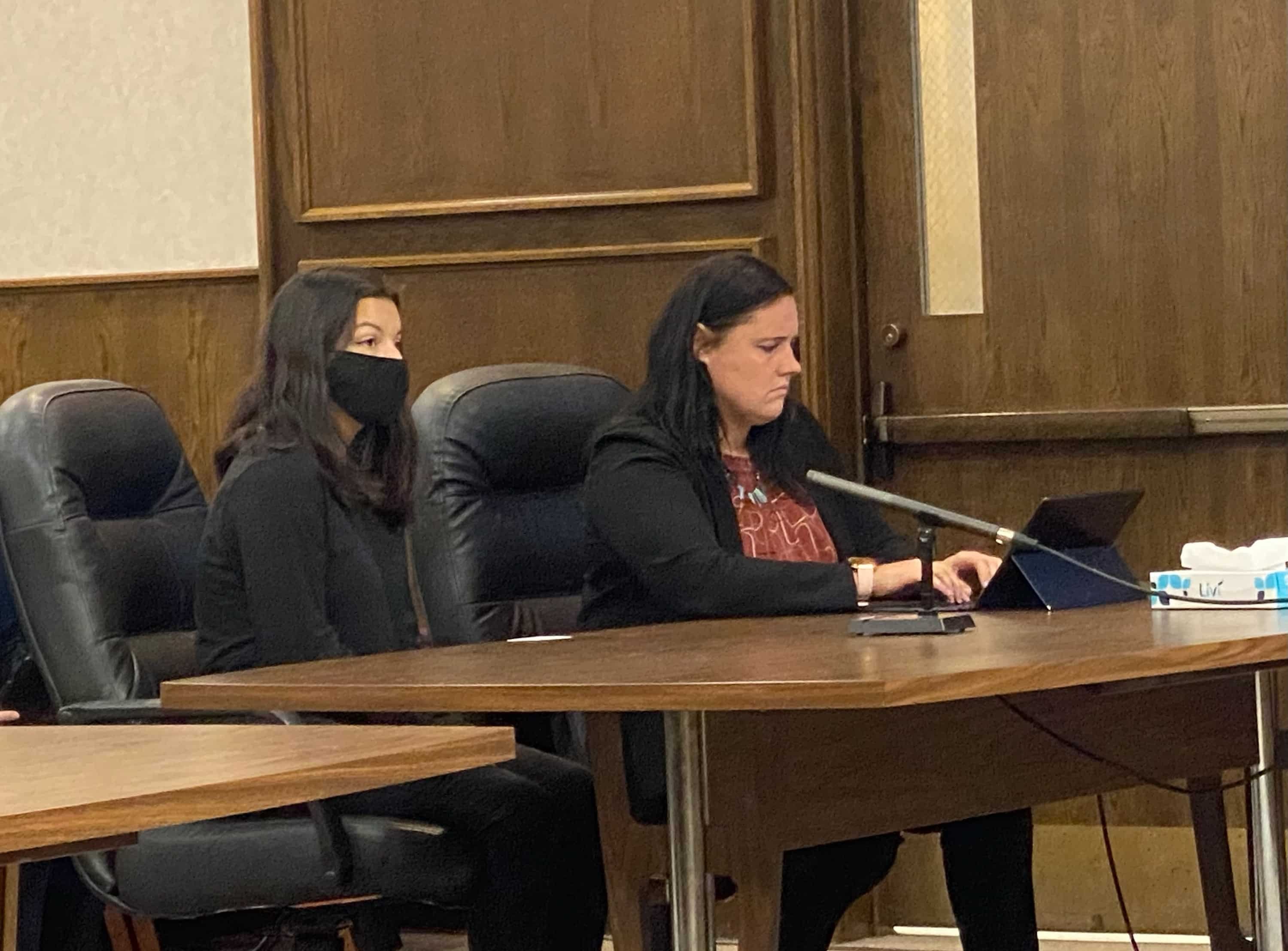 ‘Horrible facts’: Experts weigh in on case of woman charged with ...