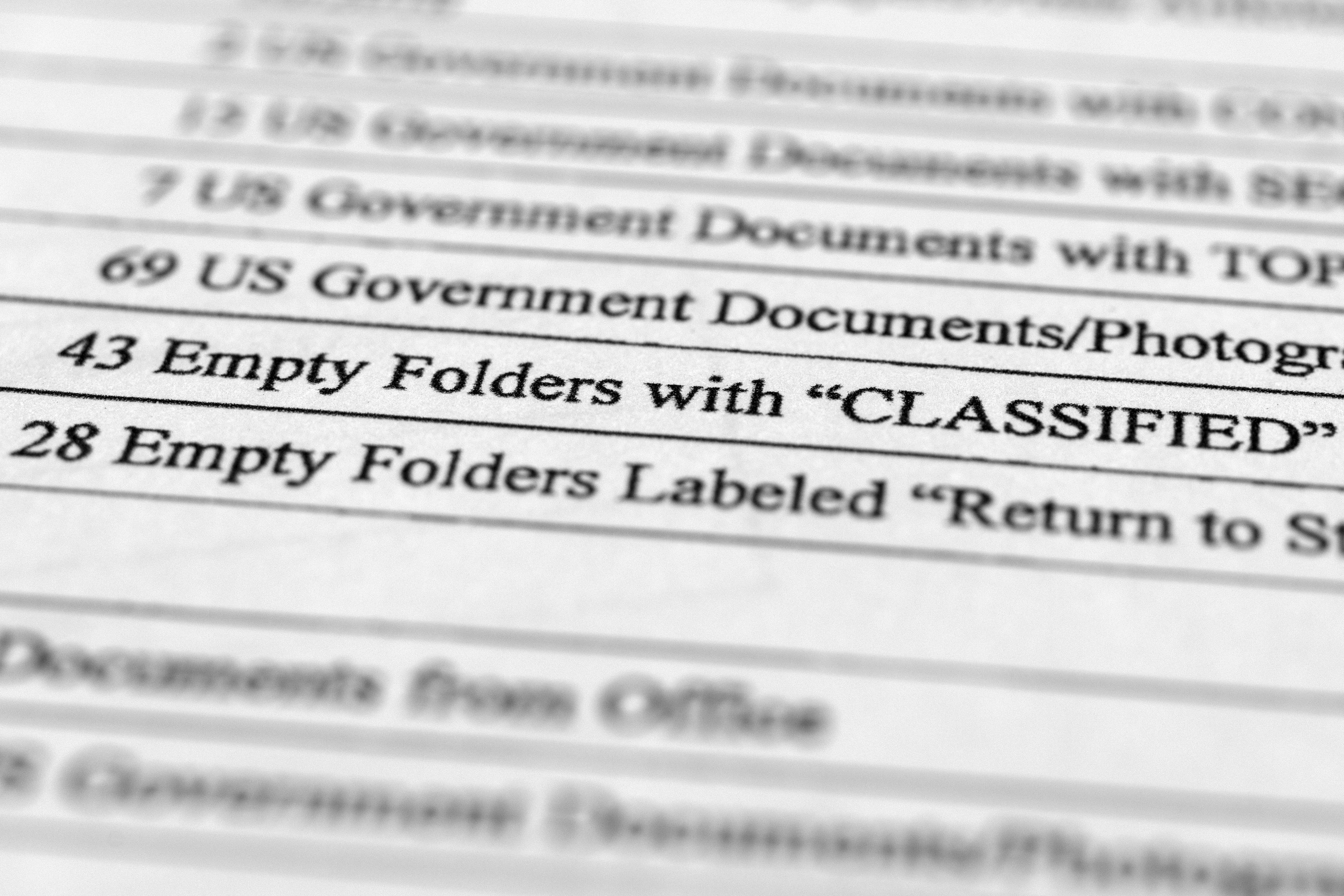 Florida judge digs deeper into Trump’s FBI search warrant claims over ...