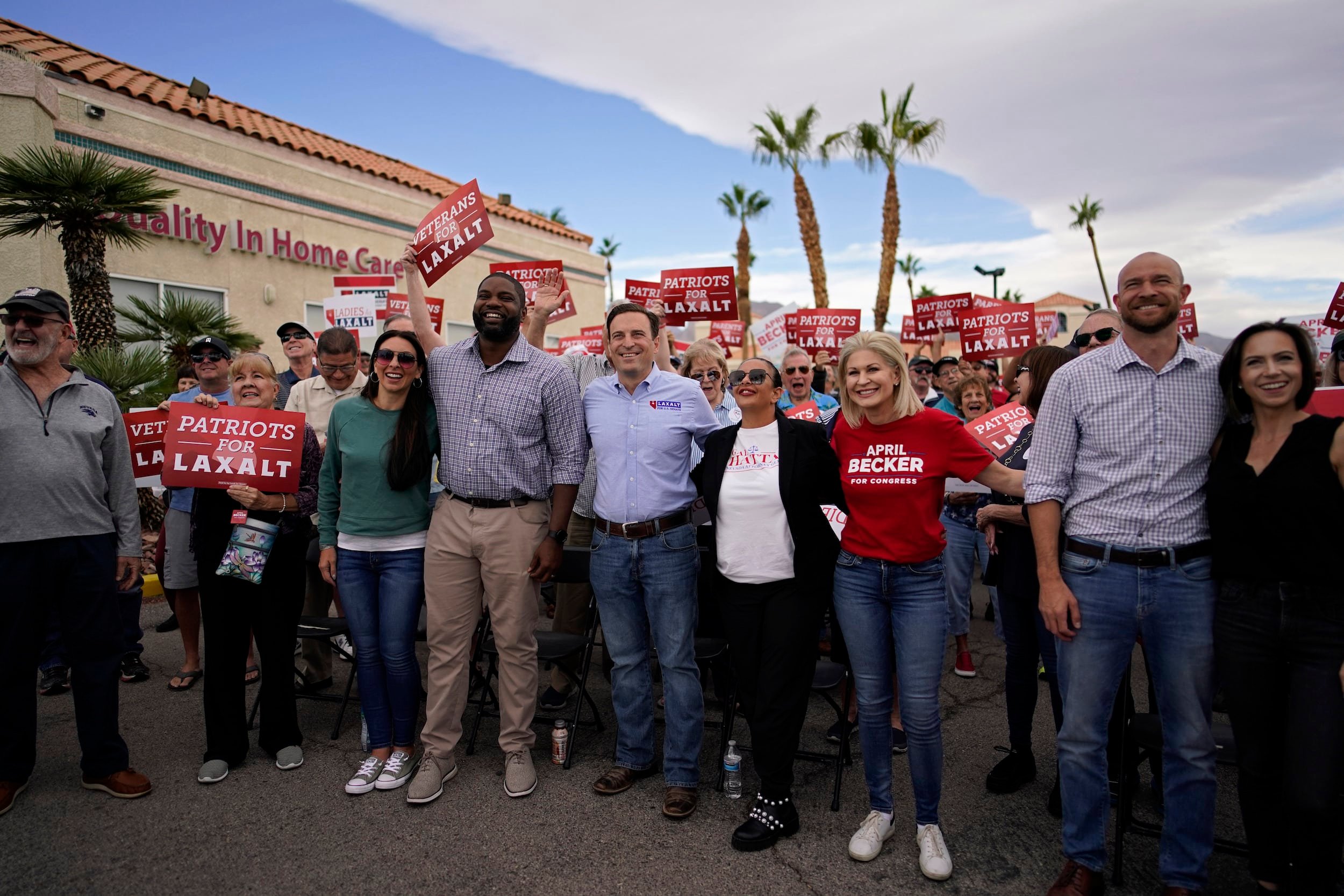 Las Vegas At Center Of Tight Contests For Senate Governor Courthouse