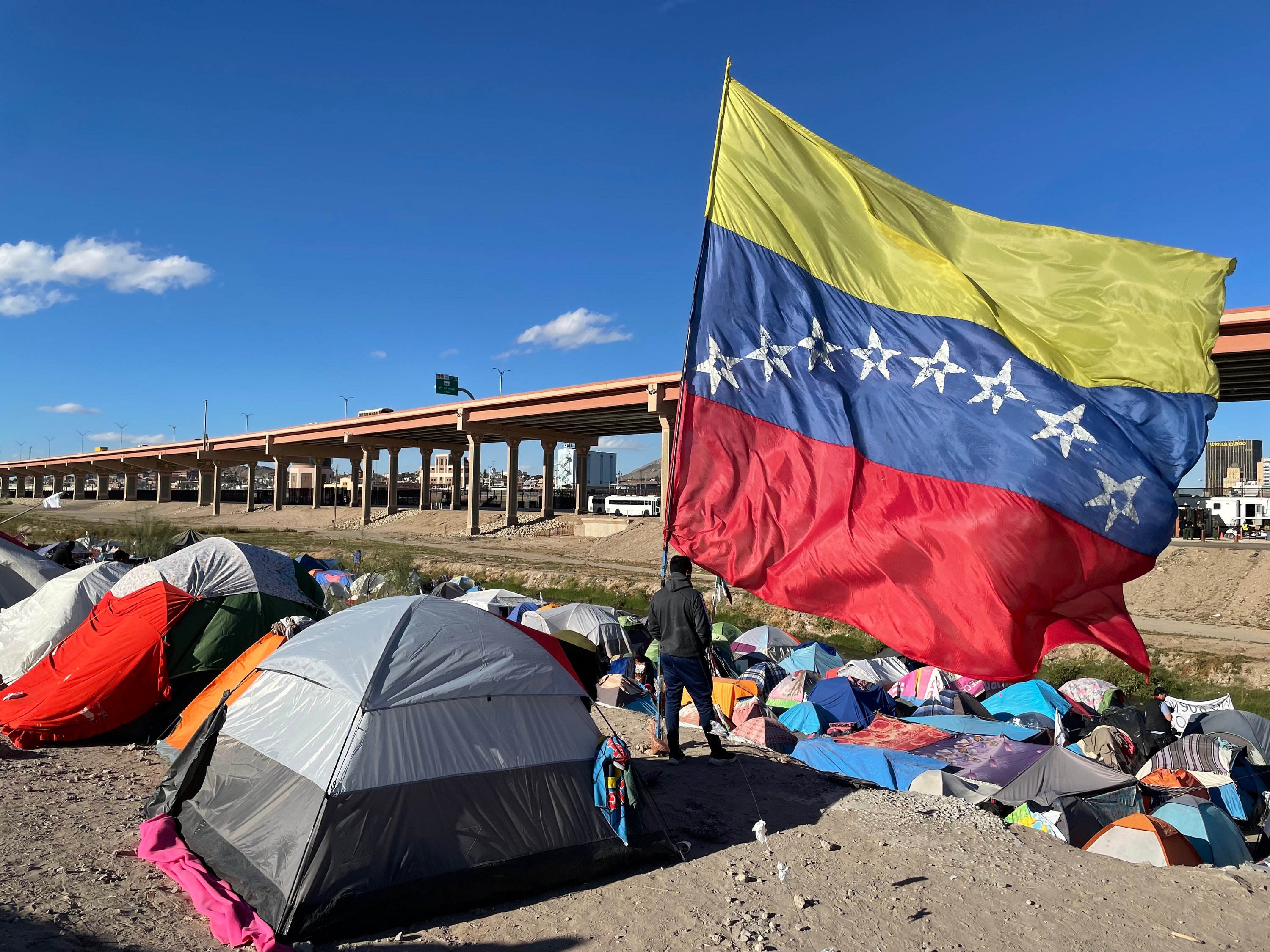 Venezuelan migrants at Juárez encampment prepared to wait out US border ... Venezuelan migrants at Juárez encampment prepared to wait out US border ...