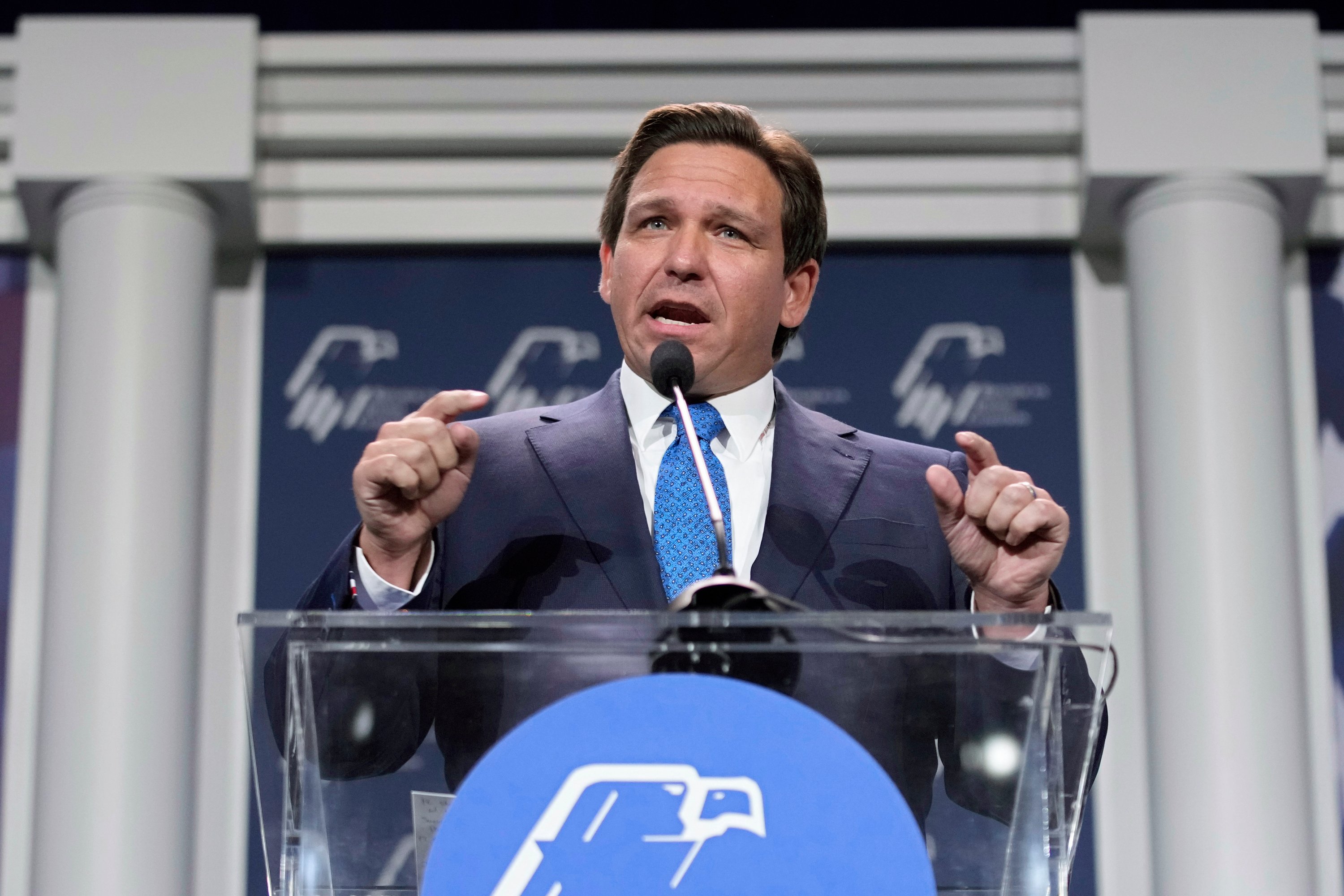 Disney asks judge to toss lawsuit from DeSantis-appointed board ...