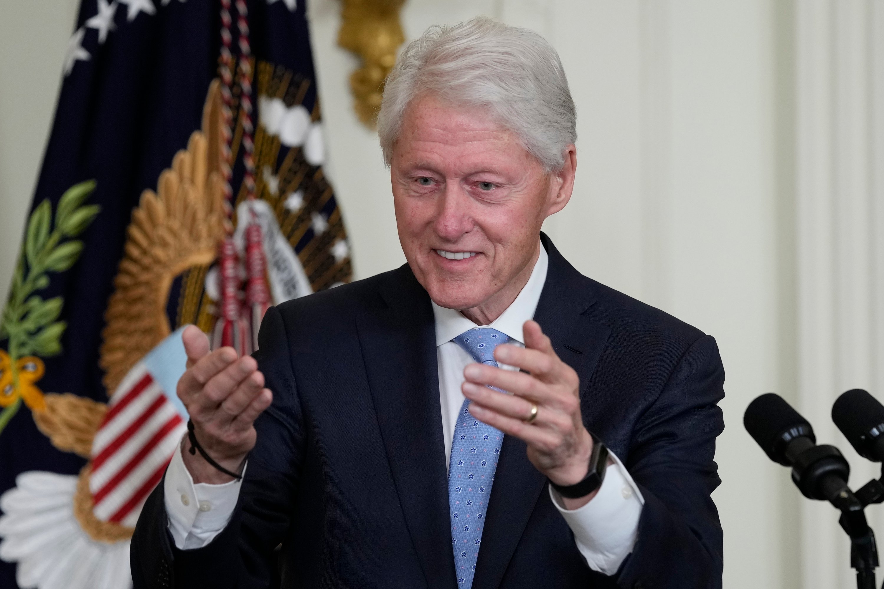 Bill Clinton back at White House to push paid family leave | Courthouse ... Bill Clinton back at White House to push paid family leave | Courthouse ...