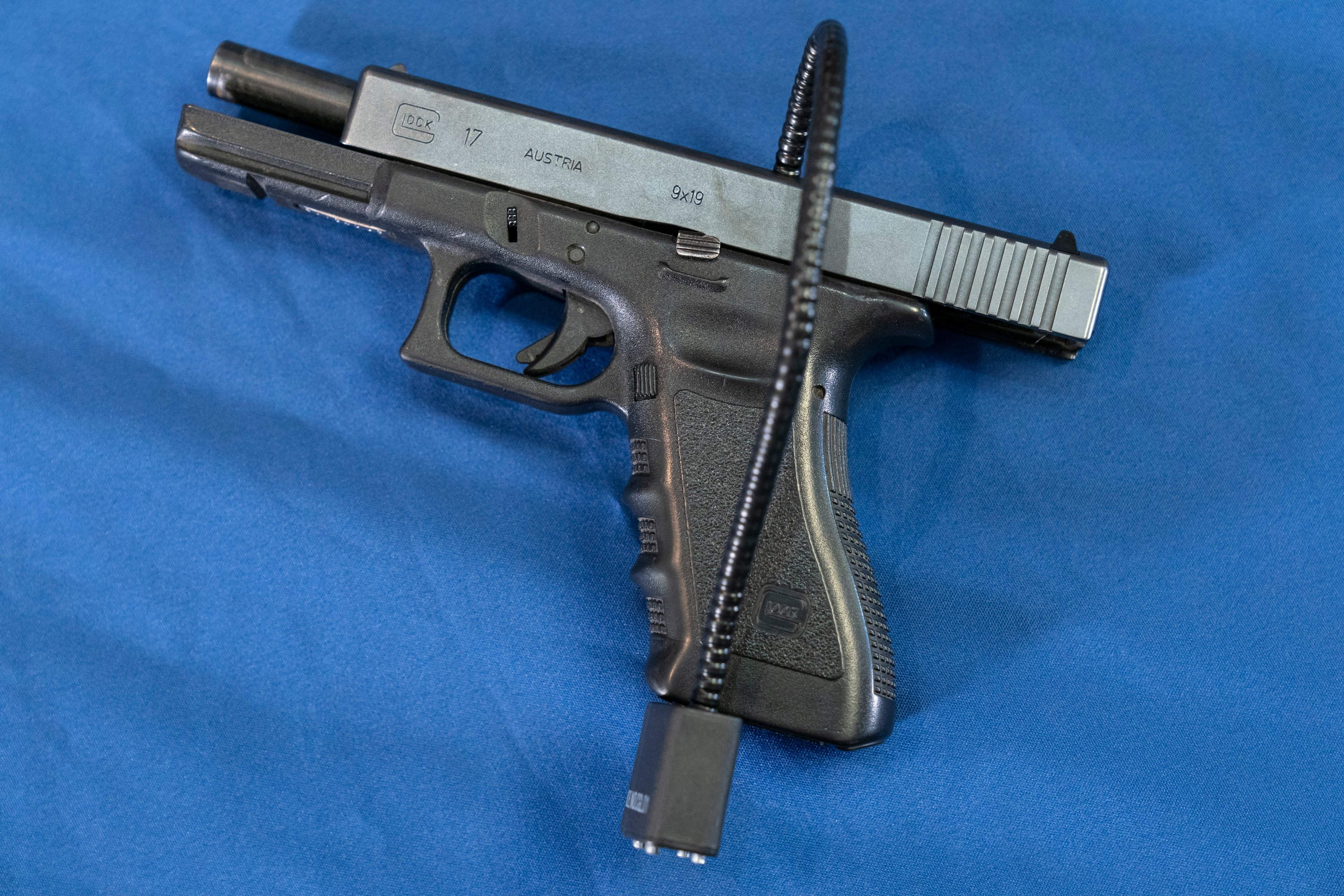 Chicago renews state lawsuit against Glock over full-auto handgun ...