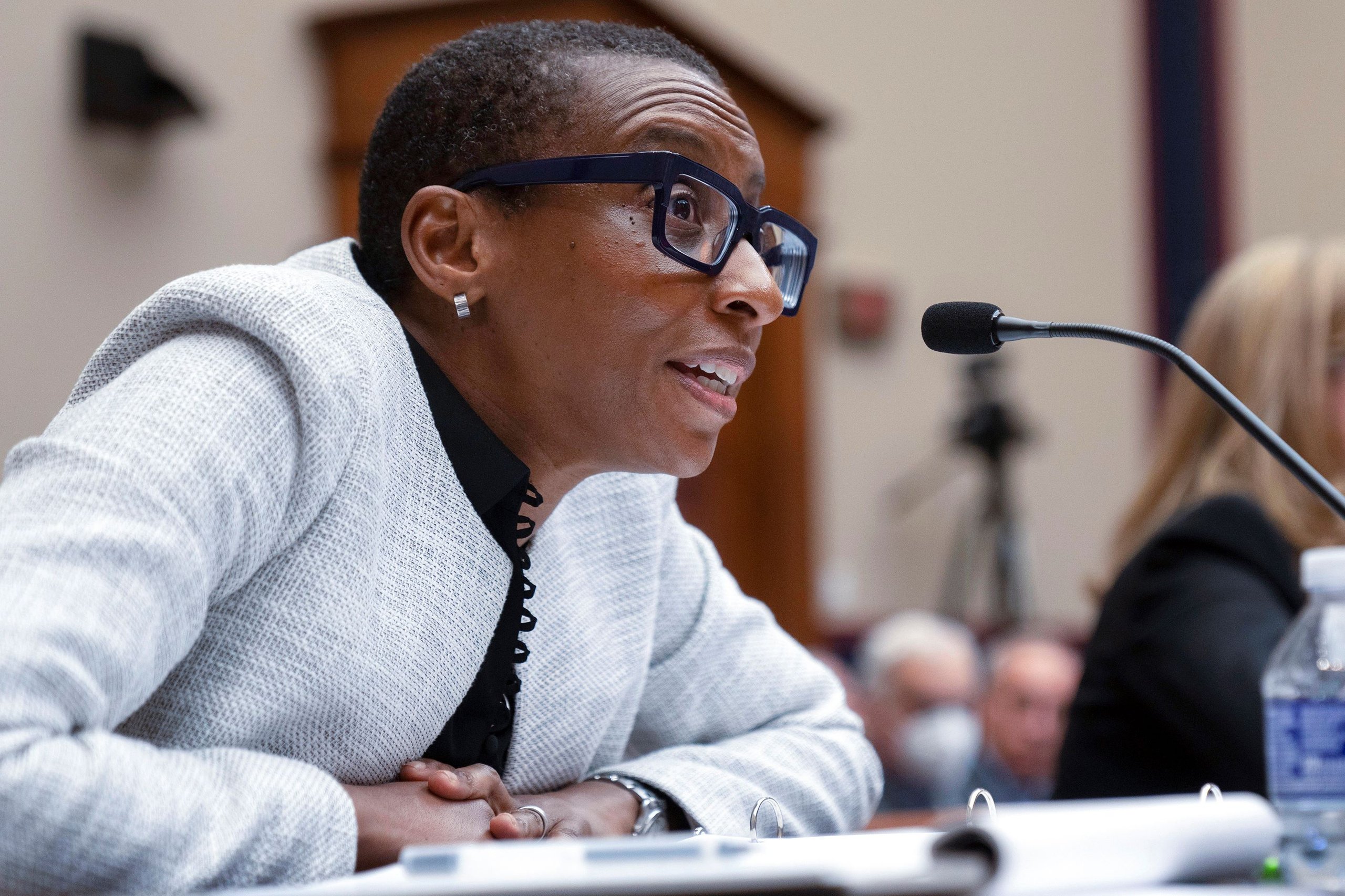 Embattled Harvard president to stay after antisemitism row | Courthouse ...