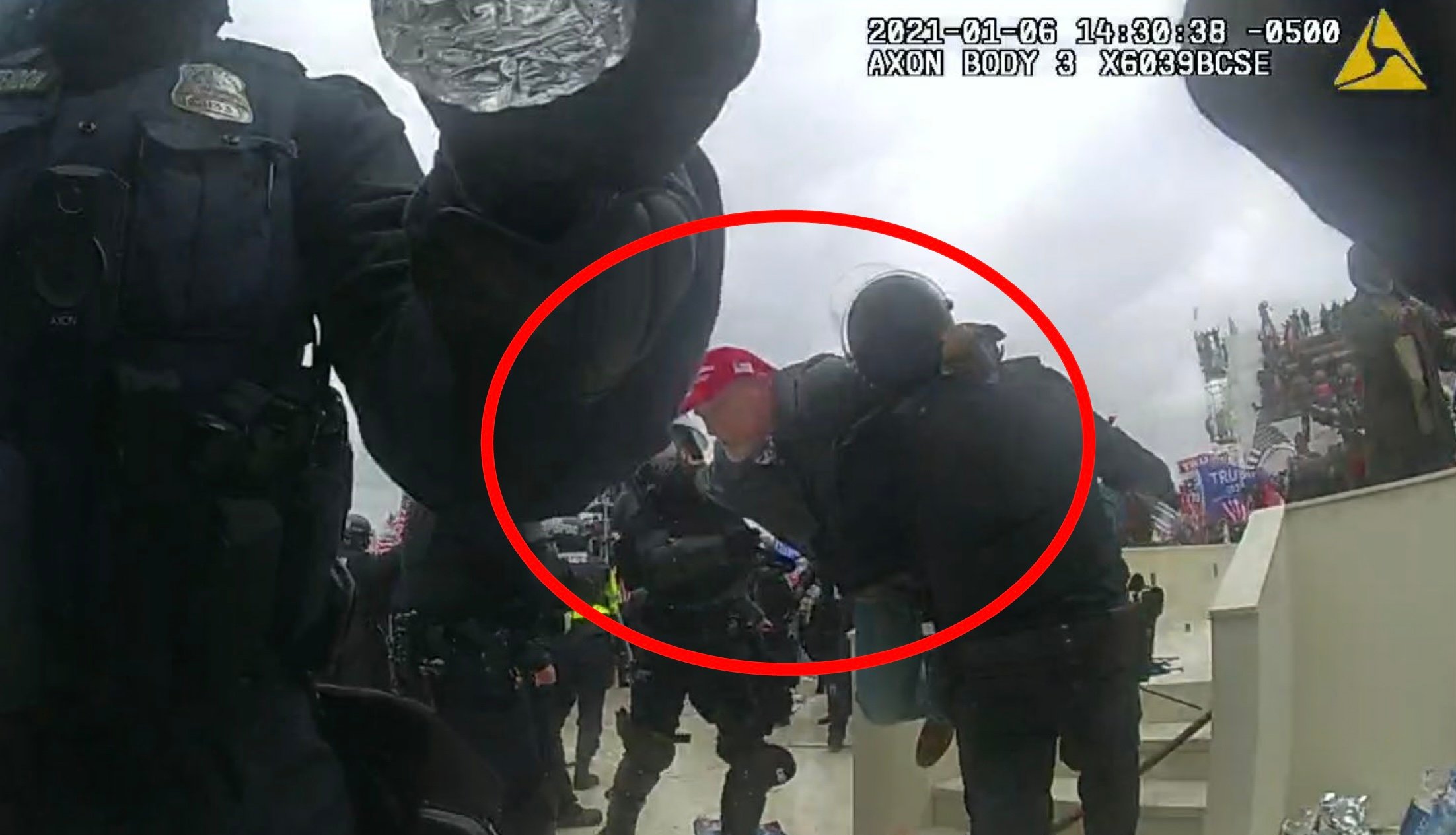 Five years for Miami Proud Boy who assaulted multiple officers during ...