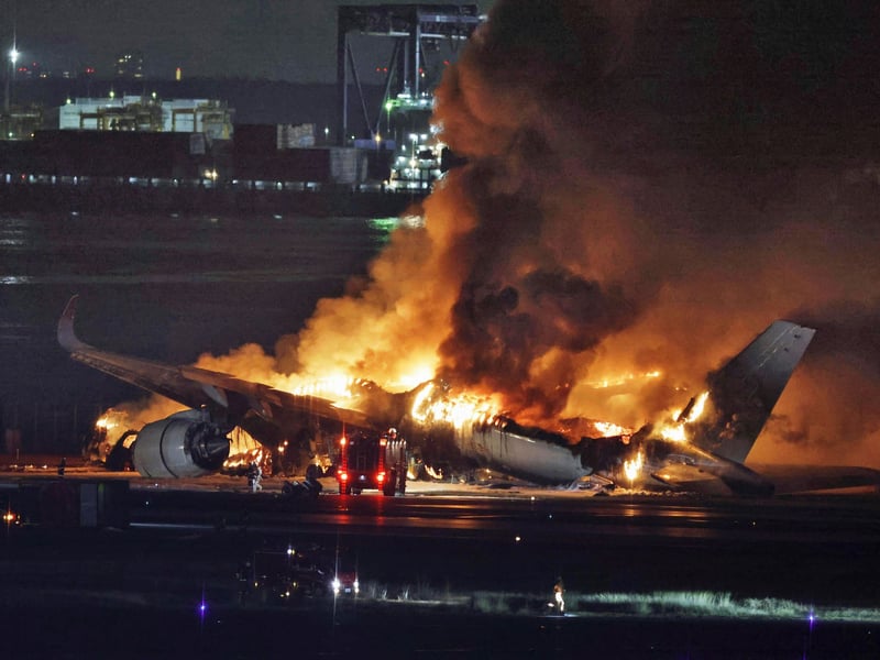 Five dead in Japan plane collision at Tokyo airport | Courthouse News ...