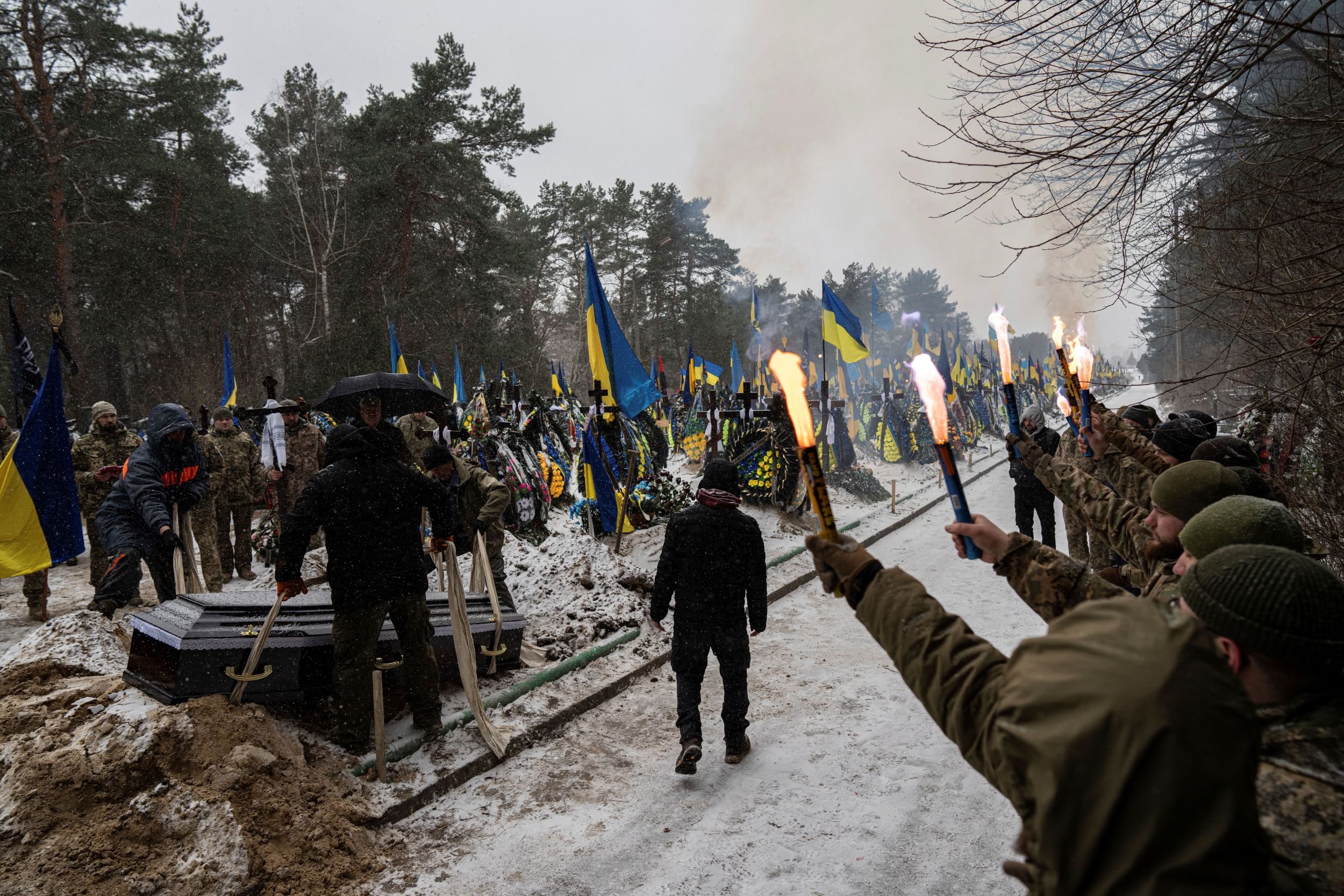 As losses mount, Ukrainians fiercely debate future of draft ...