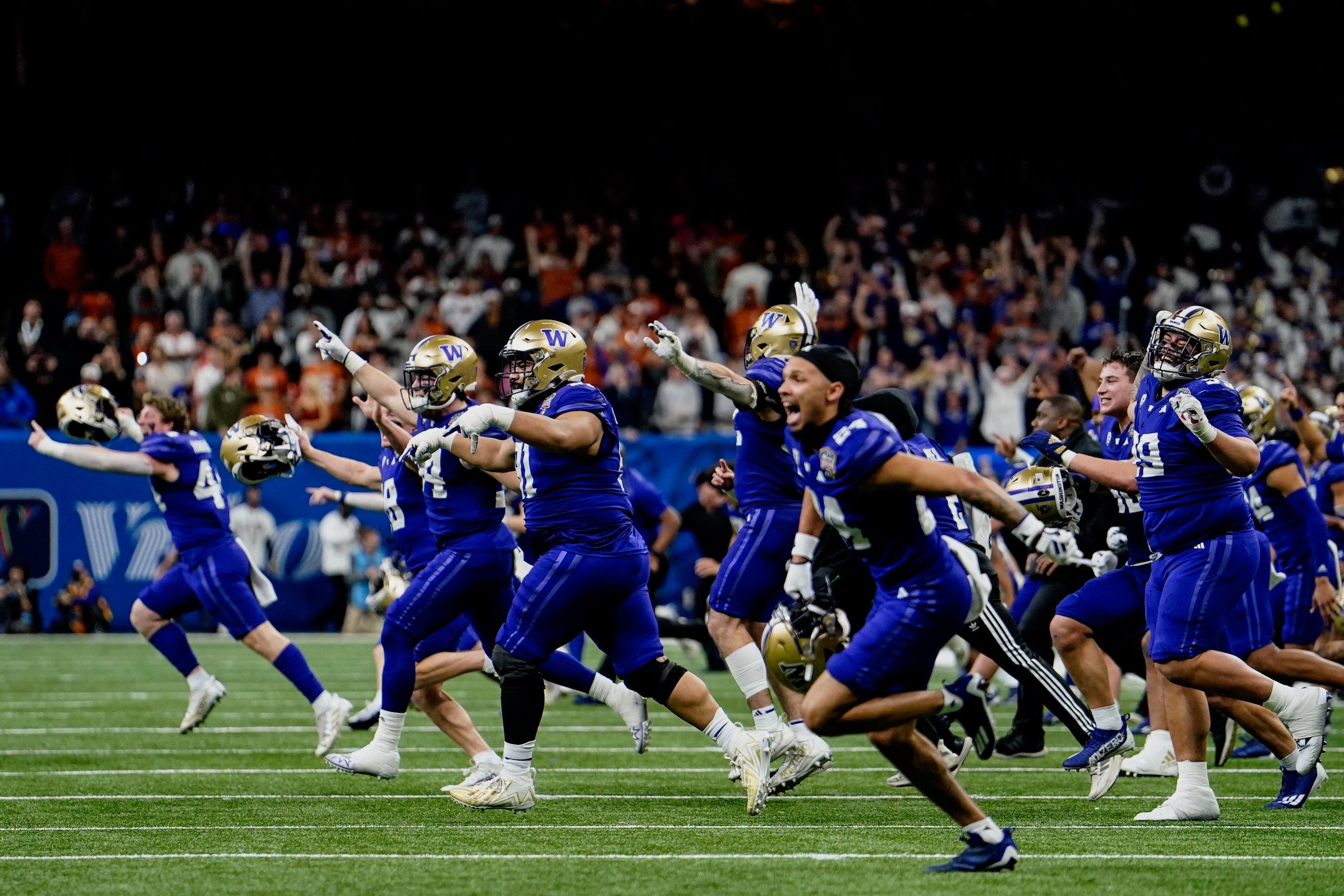 Washington gives Pac-12 chance to be conference of champions in ...