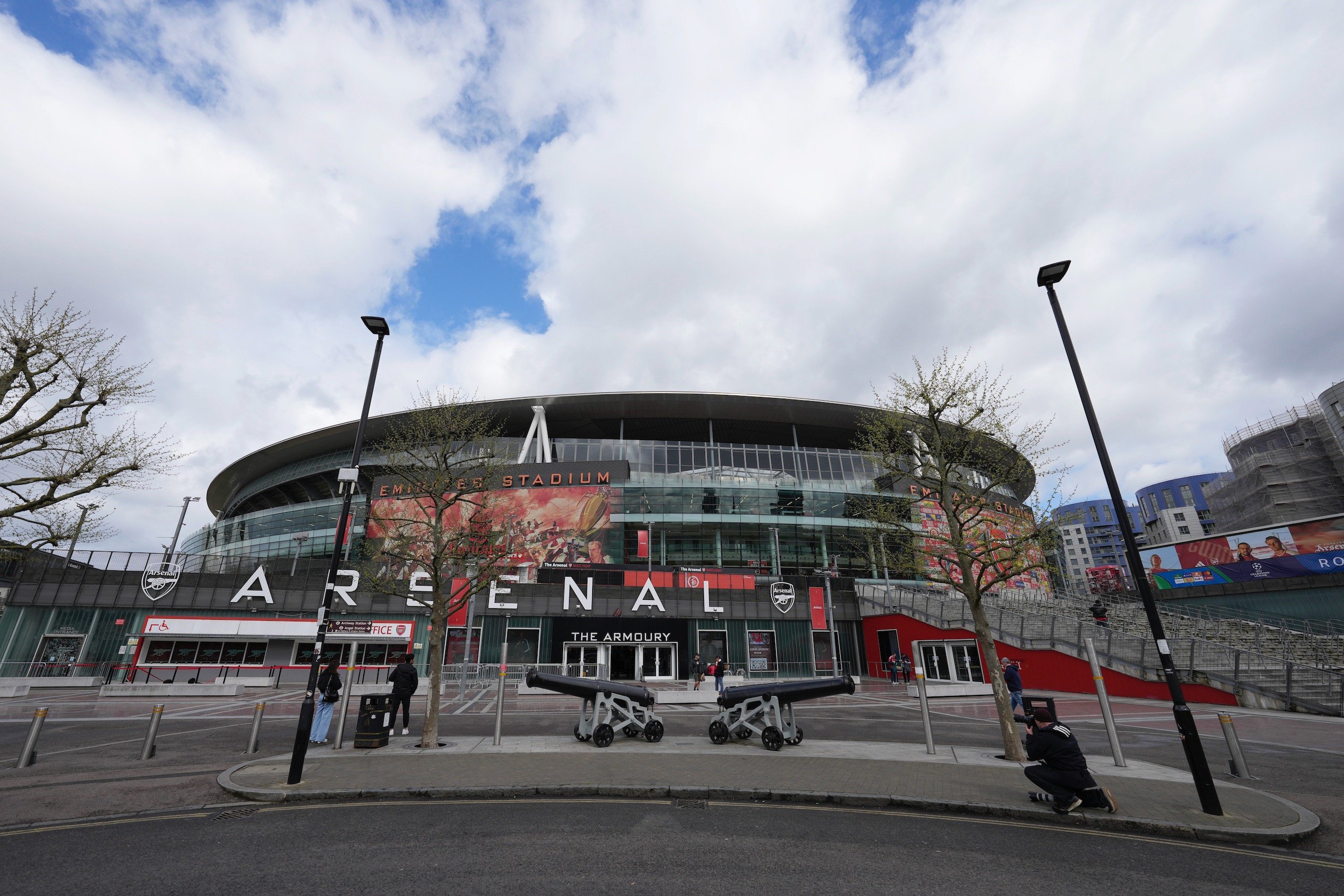 Champions League matches go ahead despite Islamic State terror threat ...