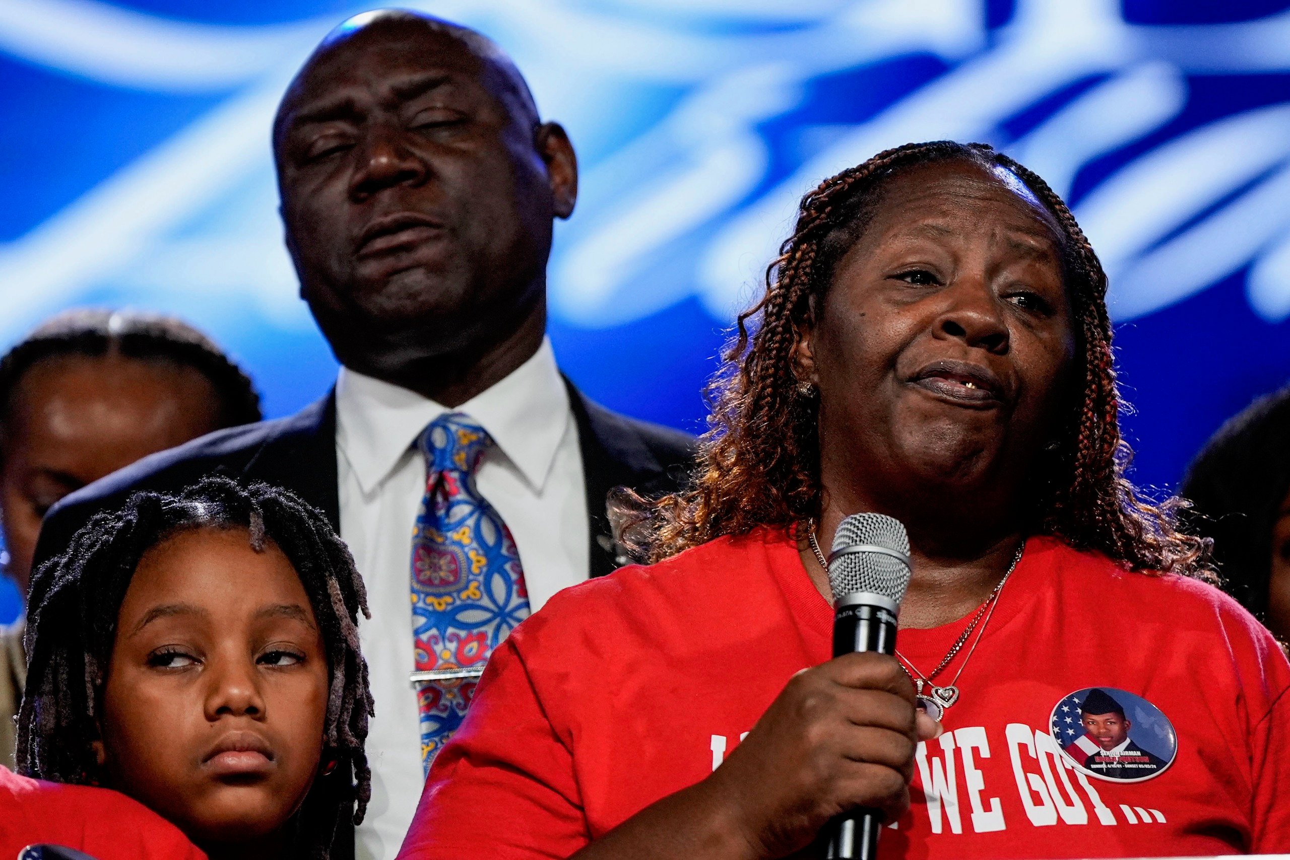 Florida sheriff’s office fires deputy who fatally shot Black airman at home | Courthouse News ...