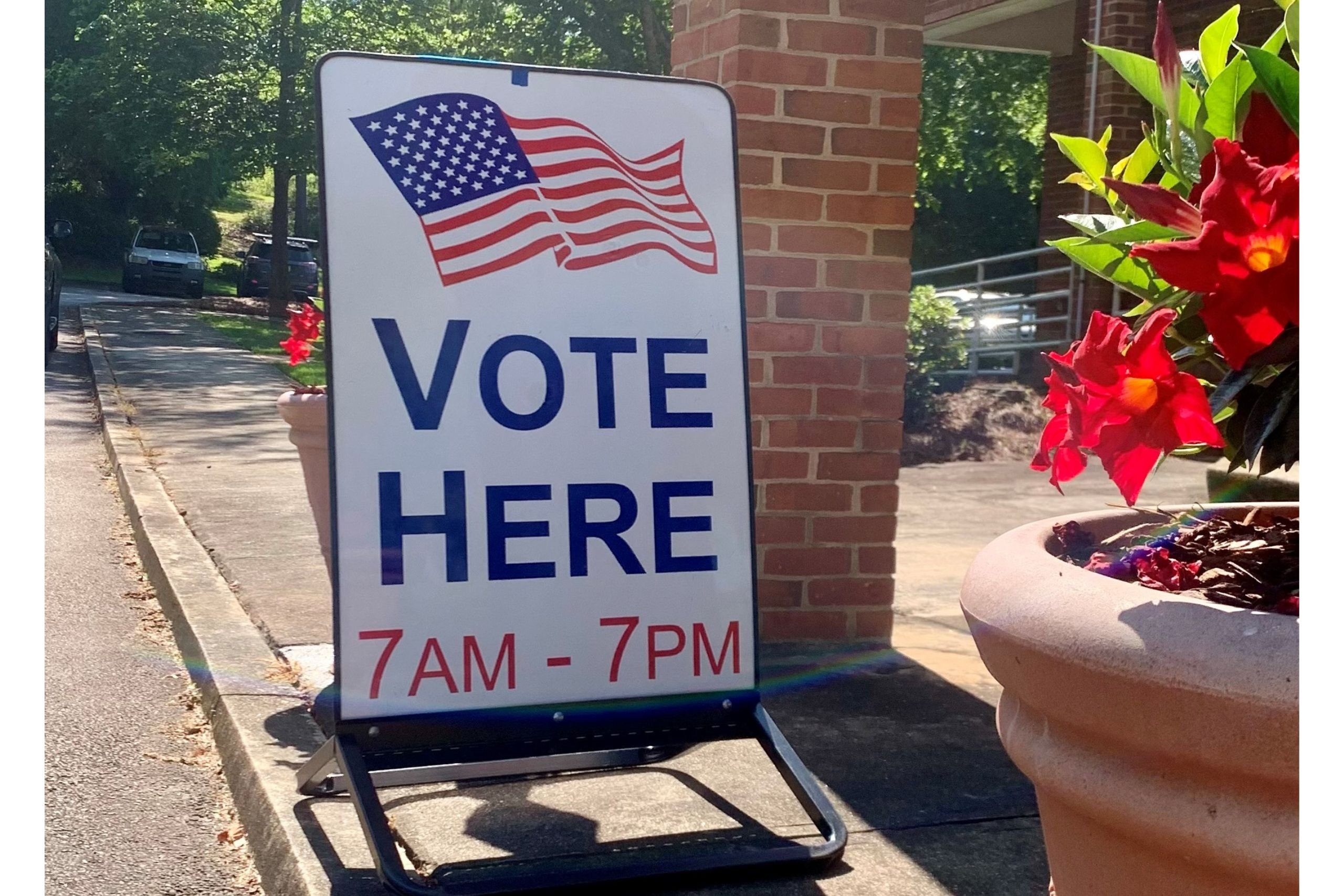 Trump’s favored congressional candidate, prosecutor prevail in Georgia ...