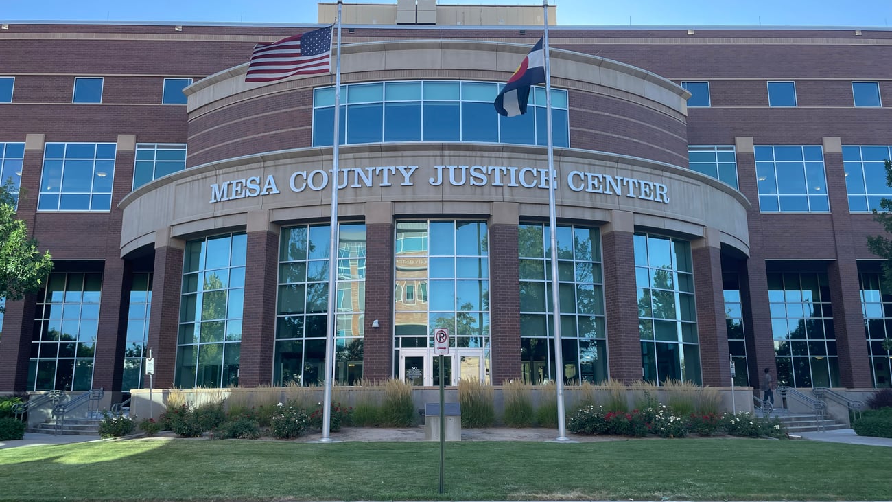 Colorado judge declares mistrial for man charged with strangling ...