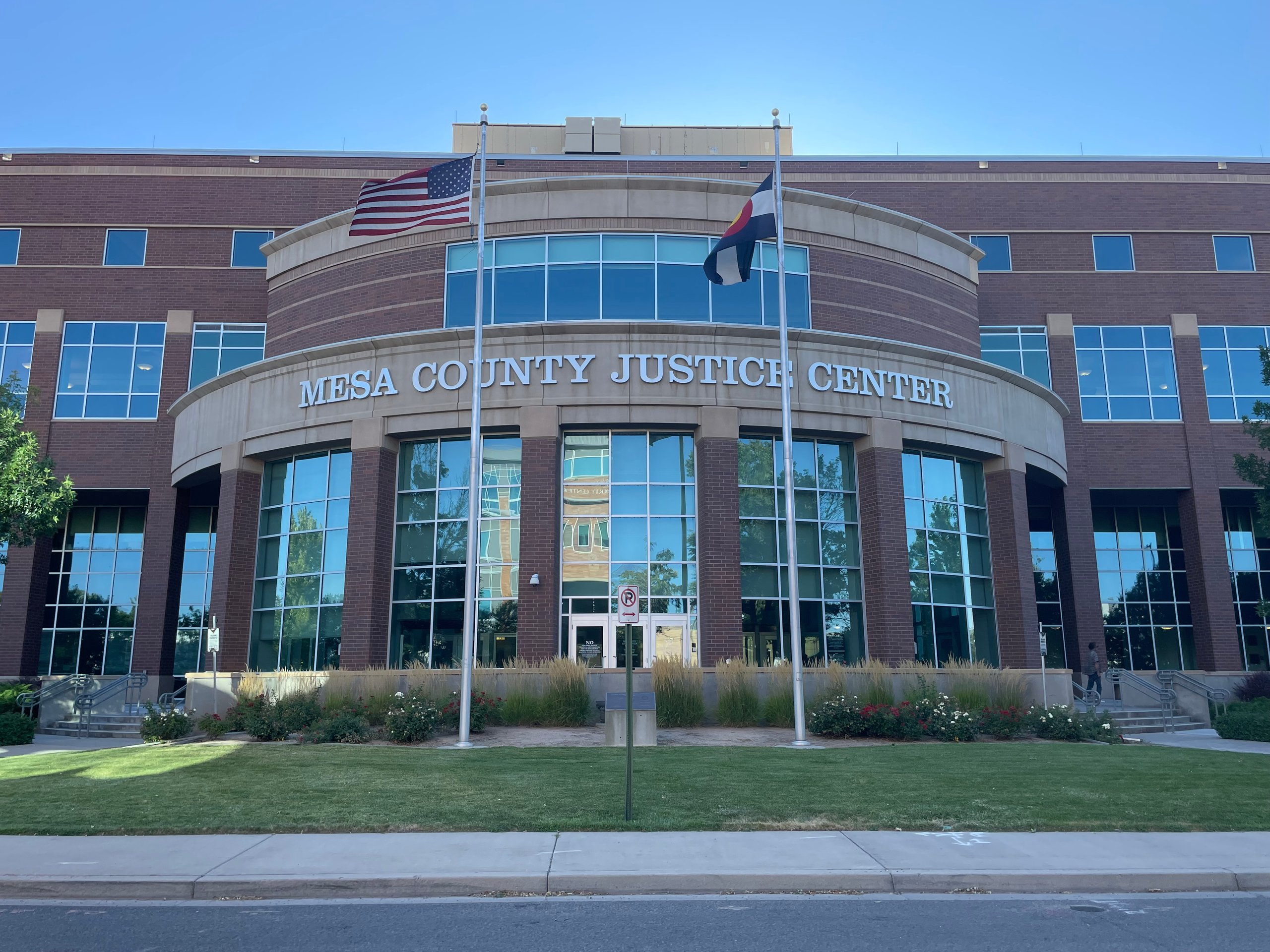 Colorado elections clerk guilty on most charges over voting machine ...