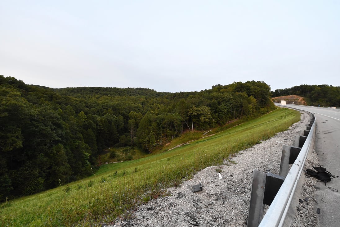 Police shift focus from woods to road patrols in search for Kentucky ...