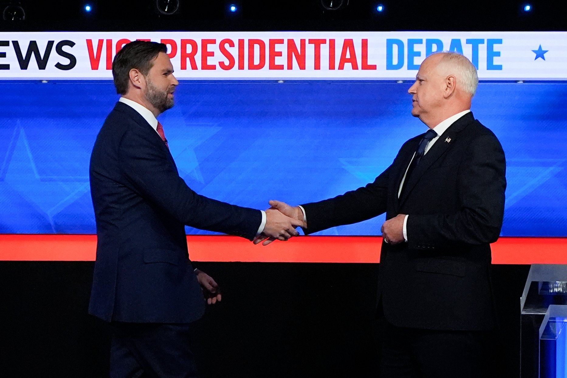 JD Vance and Tim Walz affable at vice-presidential debate — except ...