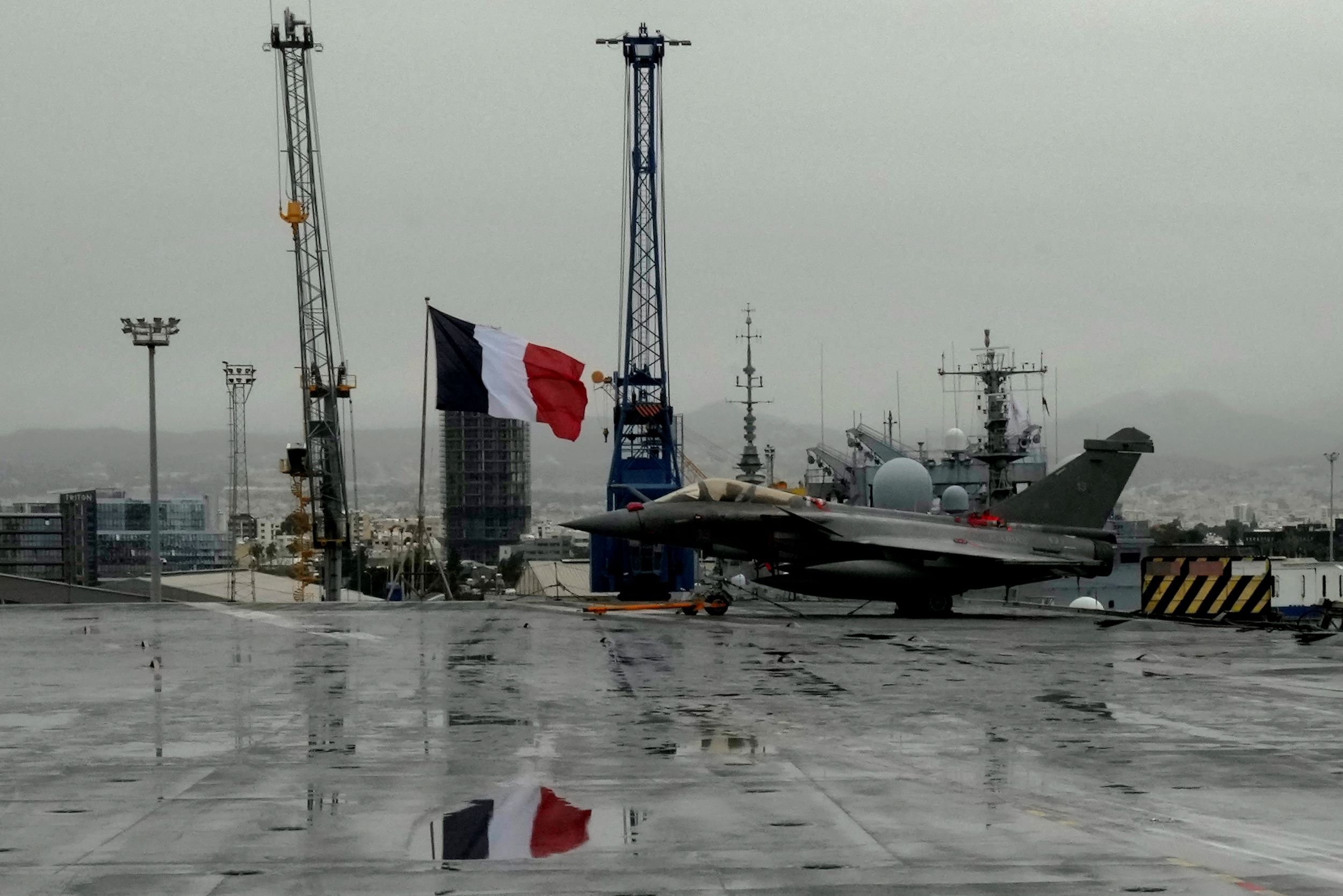 As US pulls away, France could offer nuclear shield for Europe ...