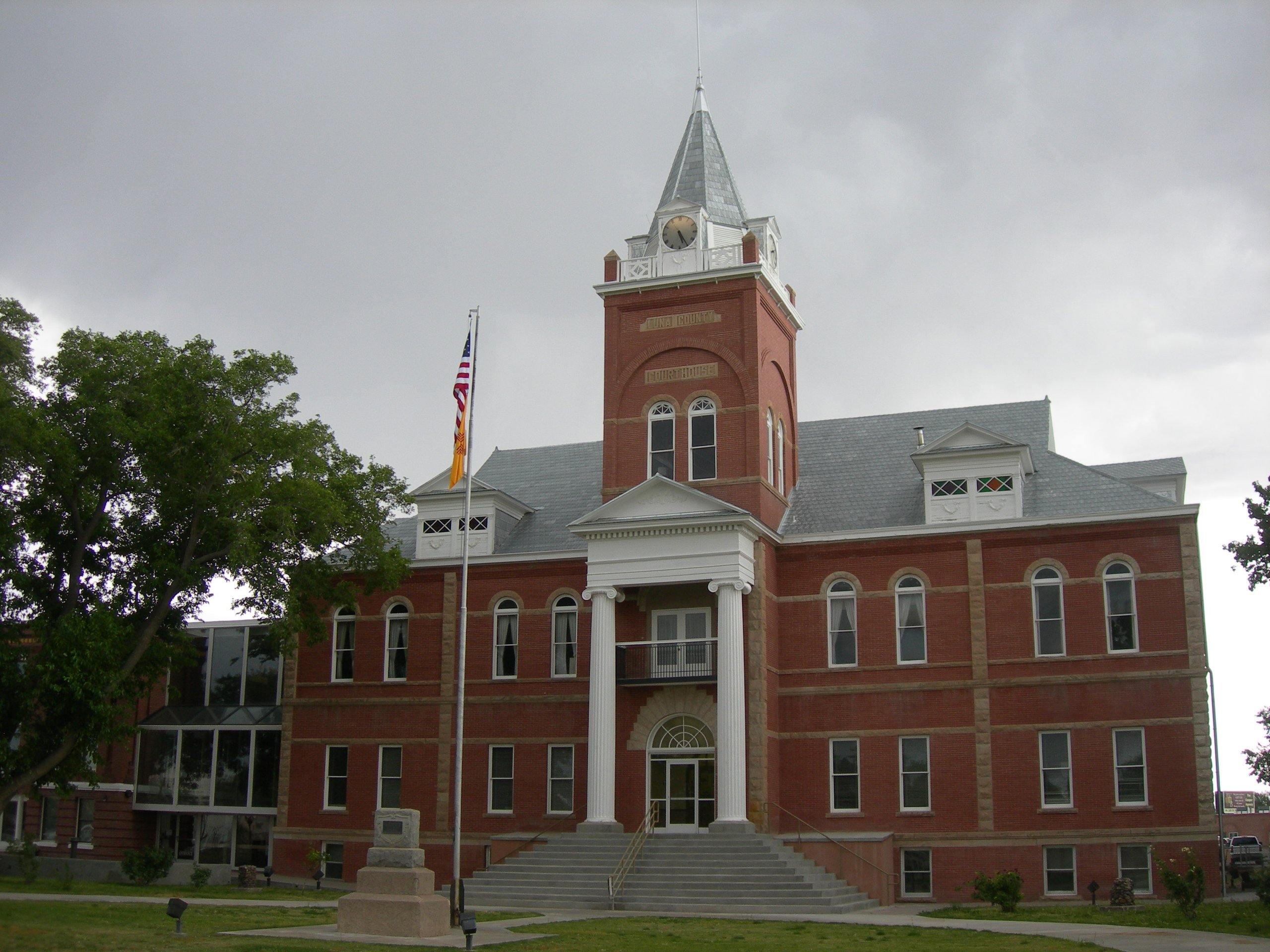 Police killed New Mexico man who was armed with pellet gun; his family ...