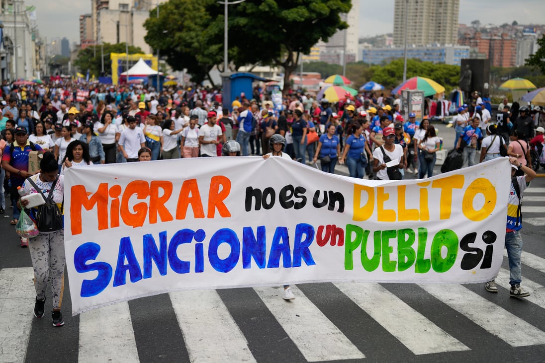Judge finds probable cause for criminal contempt in Venezuelan ...