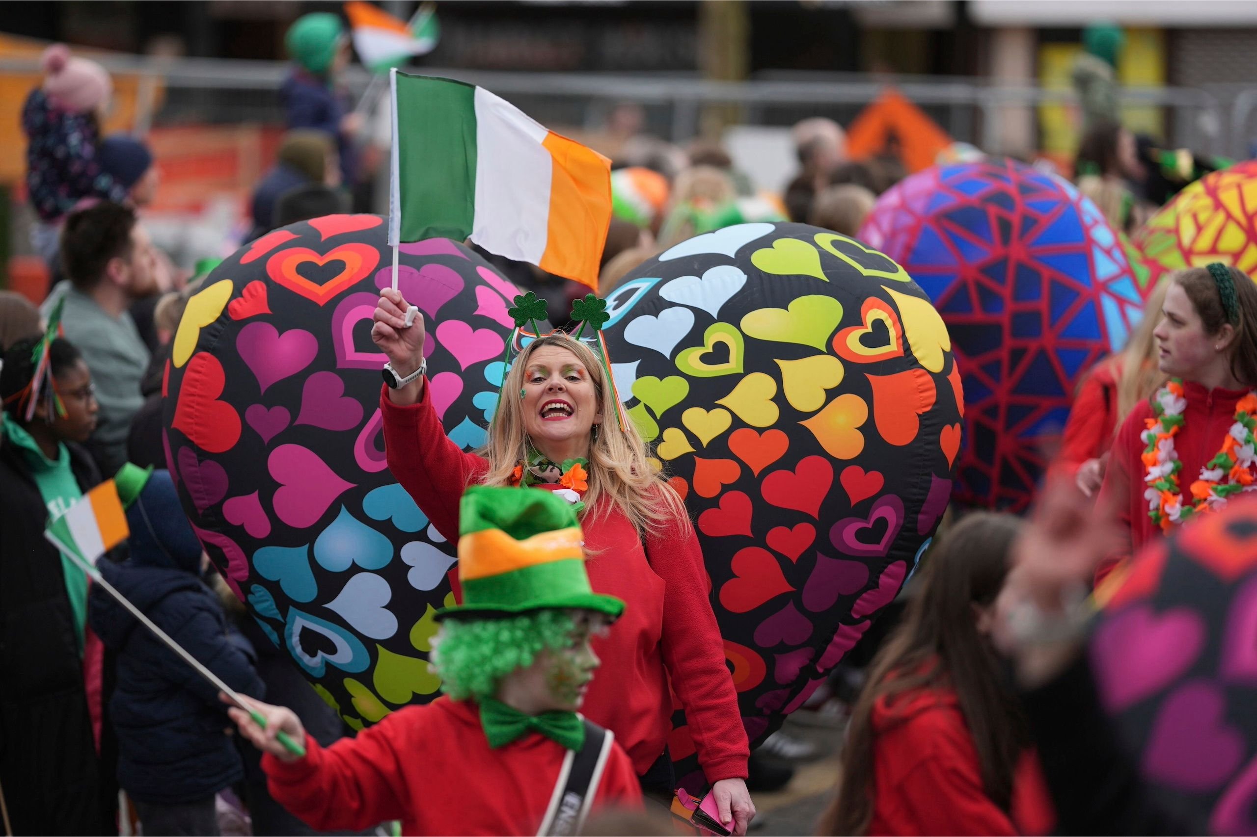 Crowds pack Dublin’s streets for national St. Patrick’s Day parade ...