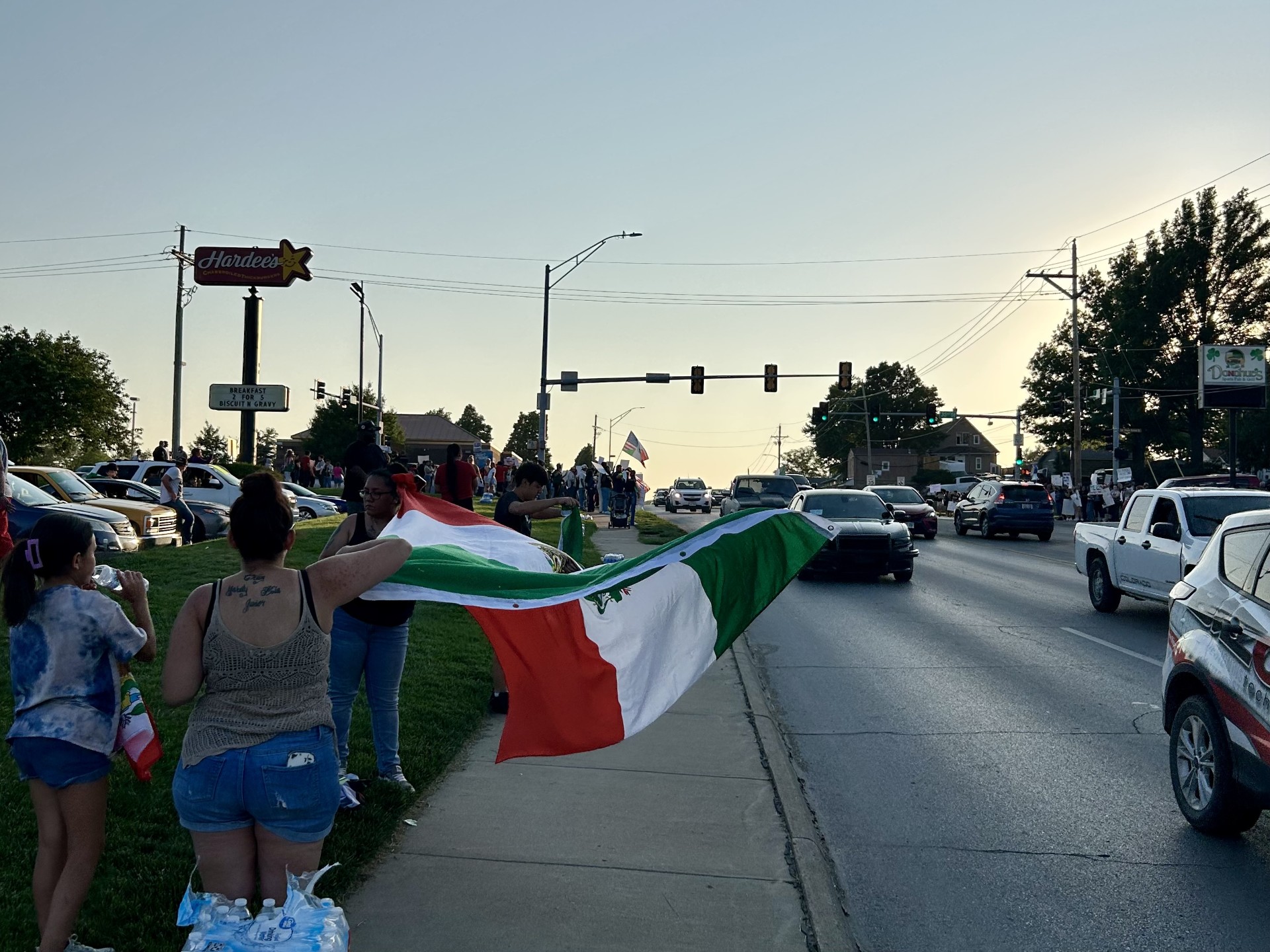 ICE arrests at Omaha meatpacking plant unsettle city | Courthouse News ...