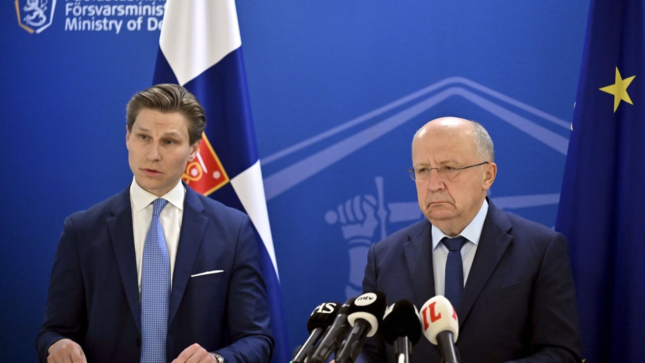 European defense ministers agree to press on with 'drone wall' project ...