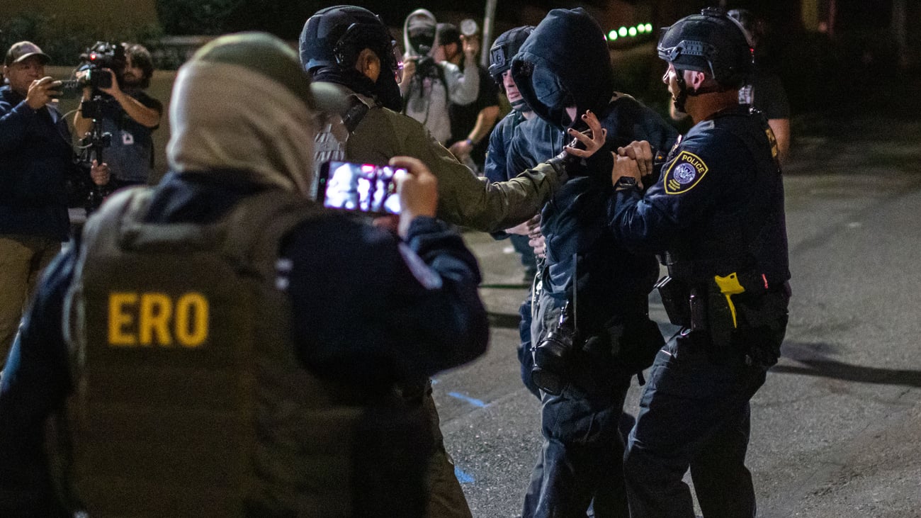 Spain's top prosecutor denies leaking documents against opposition ...