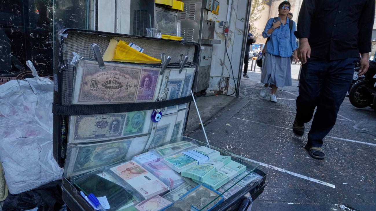 Iran Central Bank governor resigns as protests erupt over currency drop ...