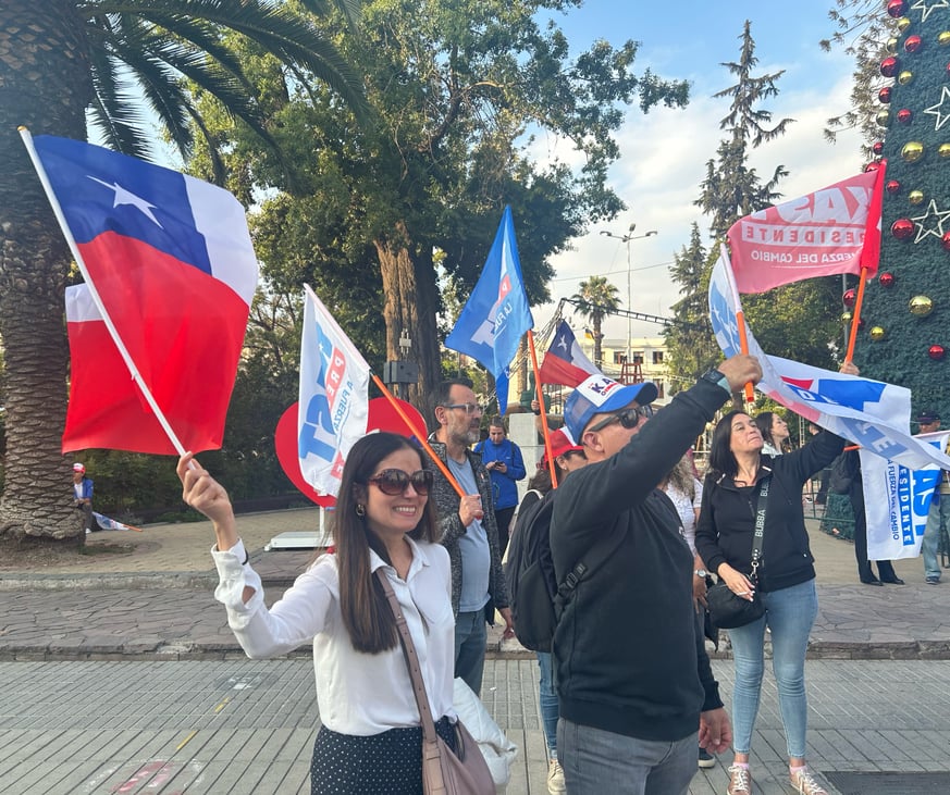 Thai villagers stay behind to guard empty homes as border clashes force ...