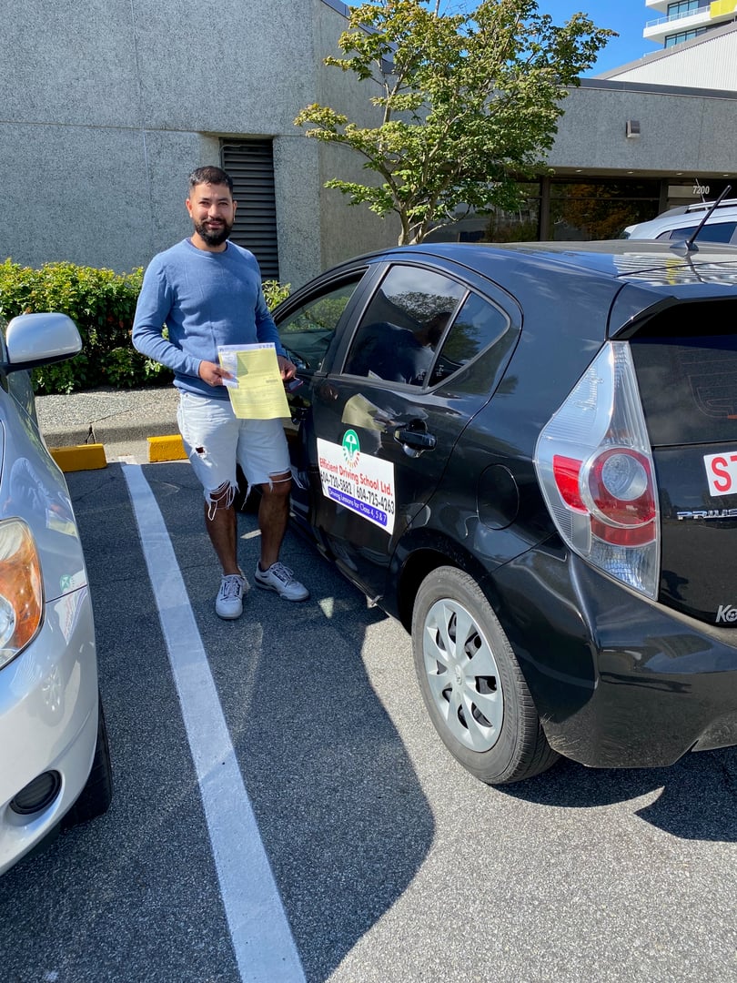 Driving Lessons Class 4, 5 & 7 License - Driving School Surrey BC