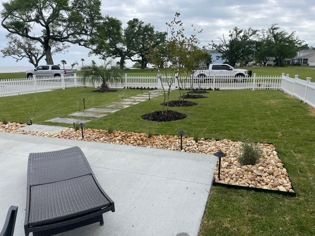 Professional Landscaping Services D'Iberville MS | Lawn Care, Design ...