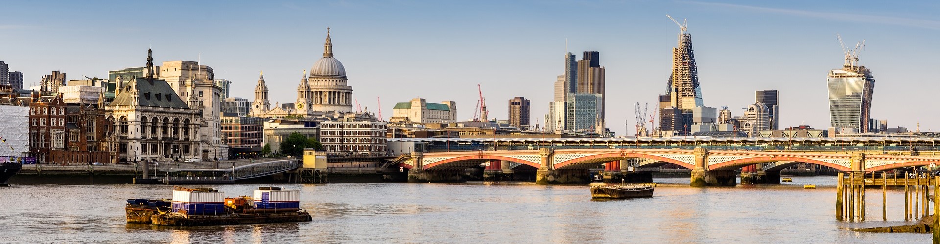 The Ultimate Guide to Visiting the City of London in 2024 | Strawberry ...