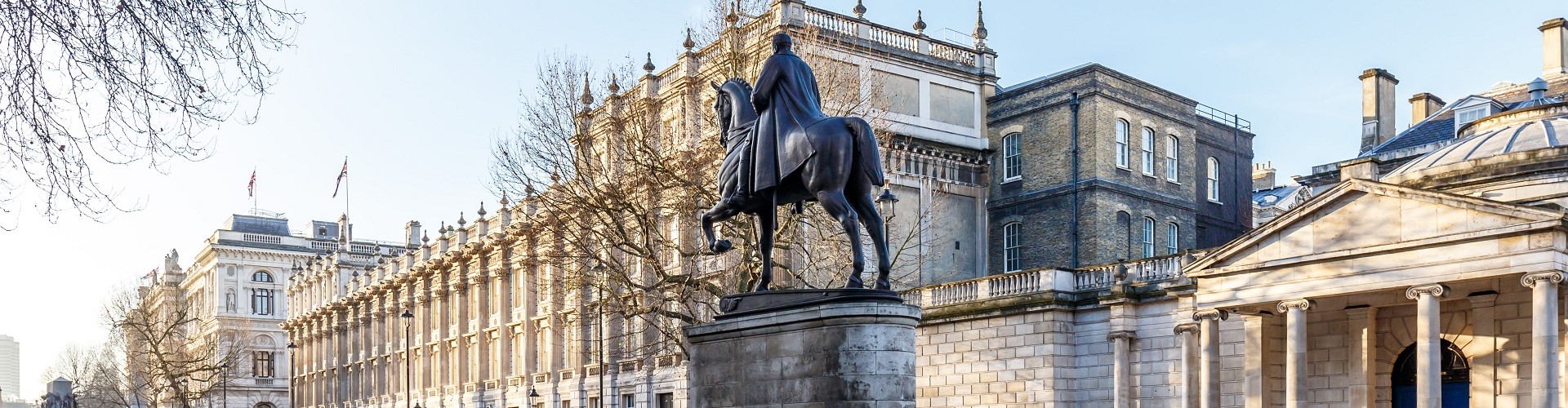 The Ultimate Guide to Visiting 10 Downing Street in 2025 | Strawberry Tours