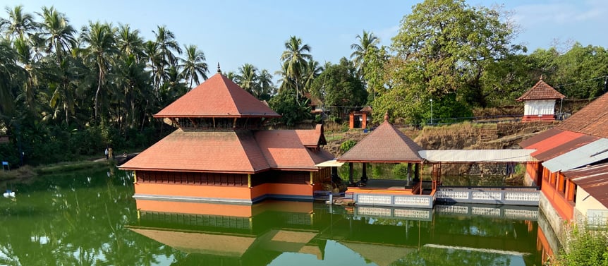 Kasargod Backwaters: Top Destinations for Houseboats & Nature