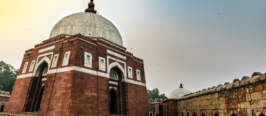 Razia Sultan Tomb | Razia Sultan’s in Delhi | Tourist Attractions in Delhi