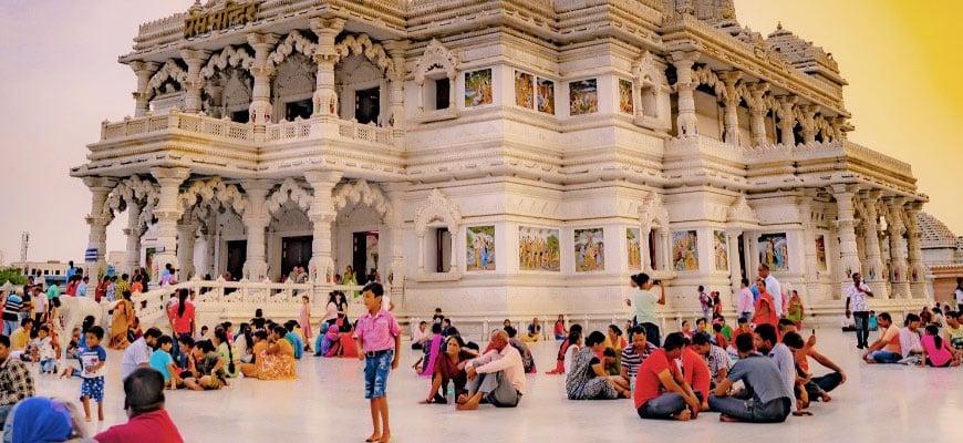 Places to Visit in Vrindavan- Top Destinations, Tips & Attractions